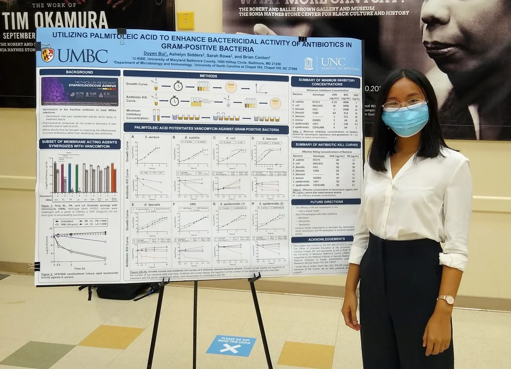 Duyen gave an amazing poster presentation of her summer research here ...