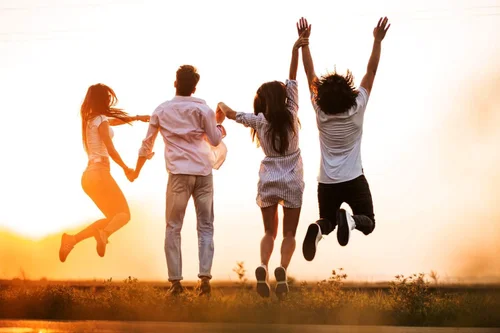 THE ROLE OF FRIENDSHIP IN YOUR PERSONAL WELL BEING — Silver Oak Health