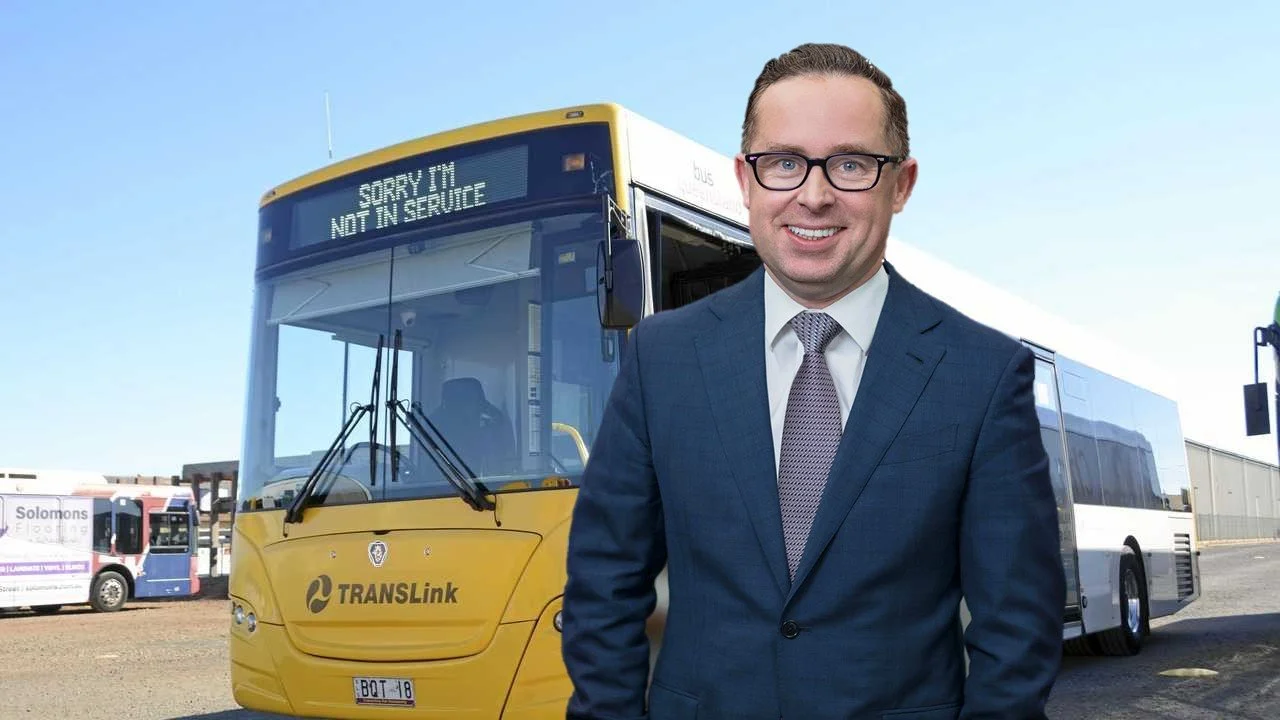 Alan Joyce’s Knack For Efficiency Lands Him Job As Translink Bus Driver
