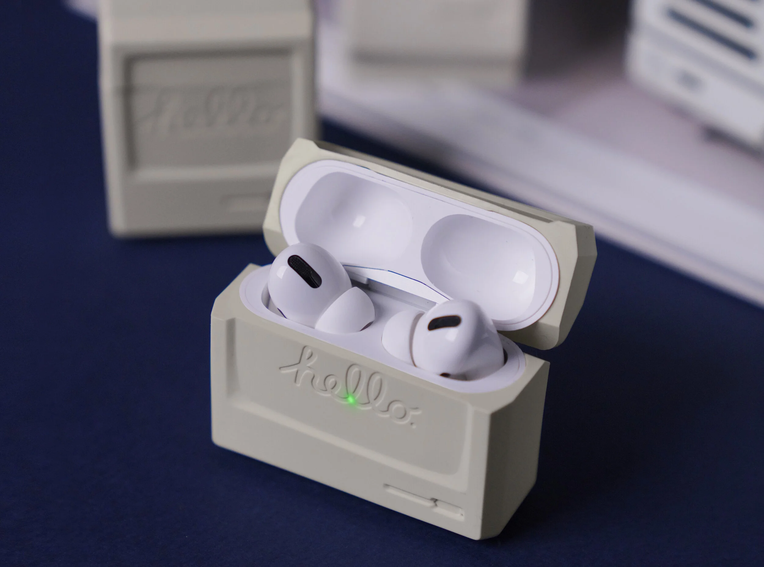 elago - Simple Sophistication