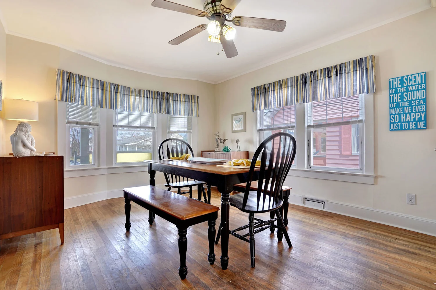 Yellow House — Sun Ray Beach Resort