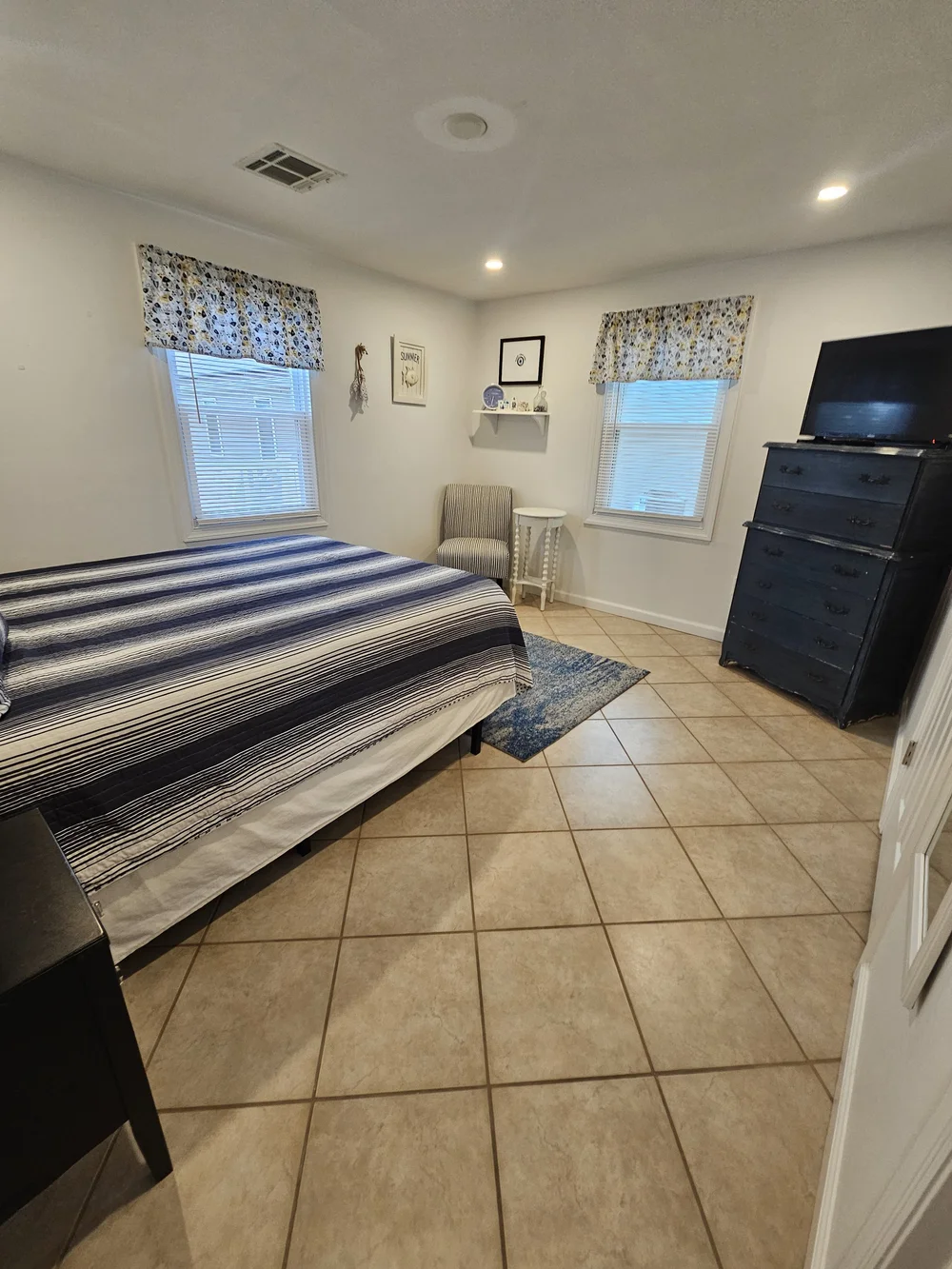 Blue Bungalow — Sun Ray Beach Resort