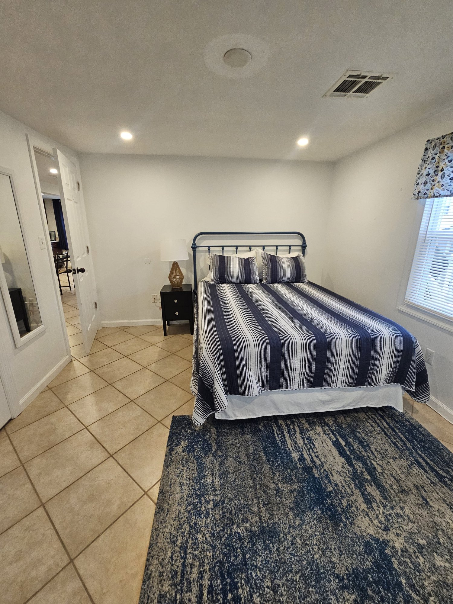 Blue Bungalow — Sun Ray Beach Resort