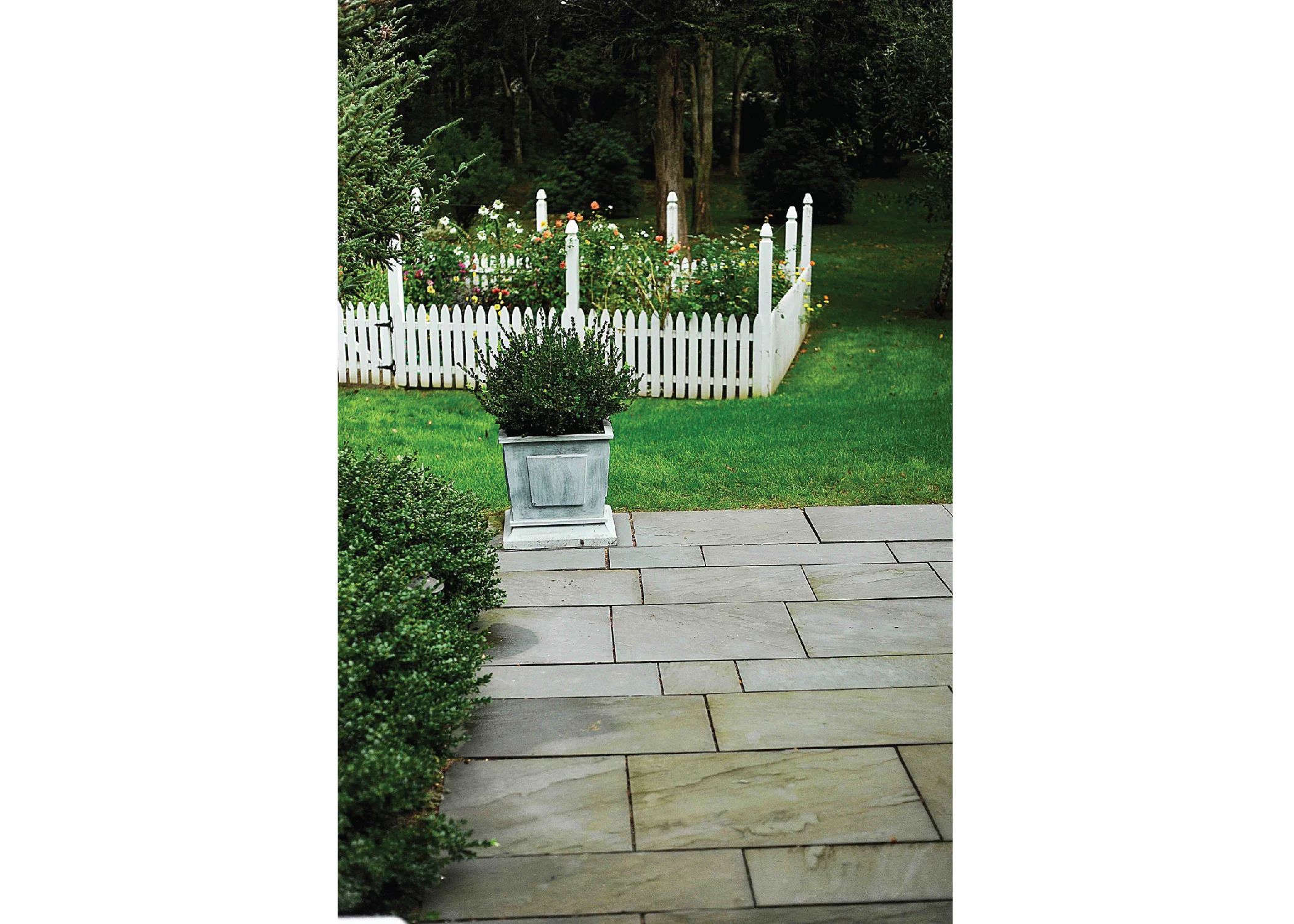 Terrace in Watch Hill, RI — Meg Lyons Architects, Architects in CT