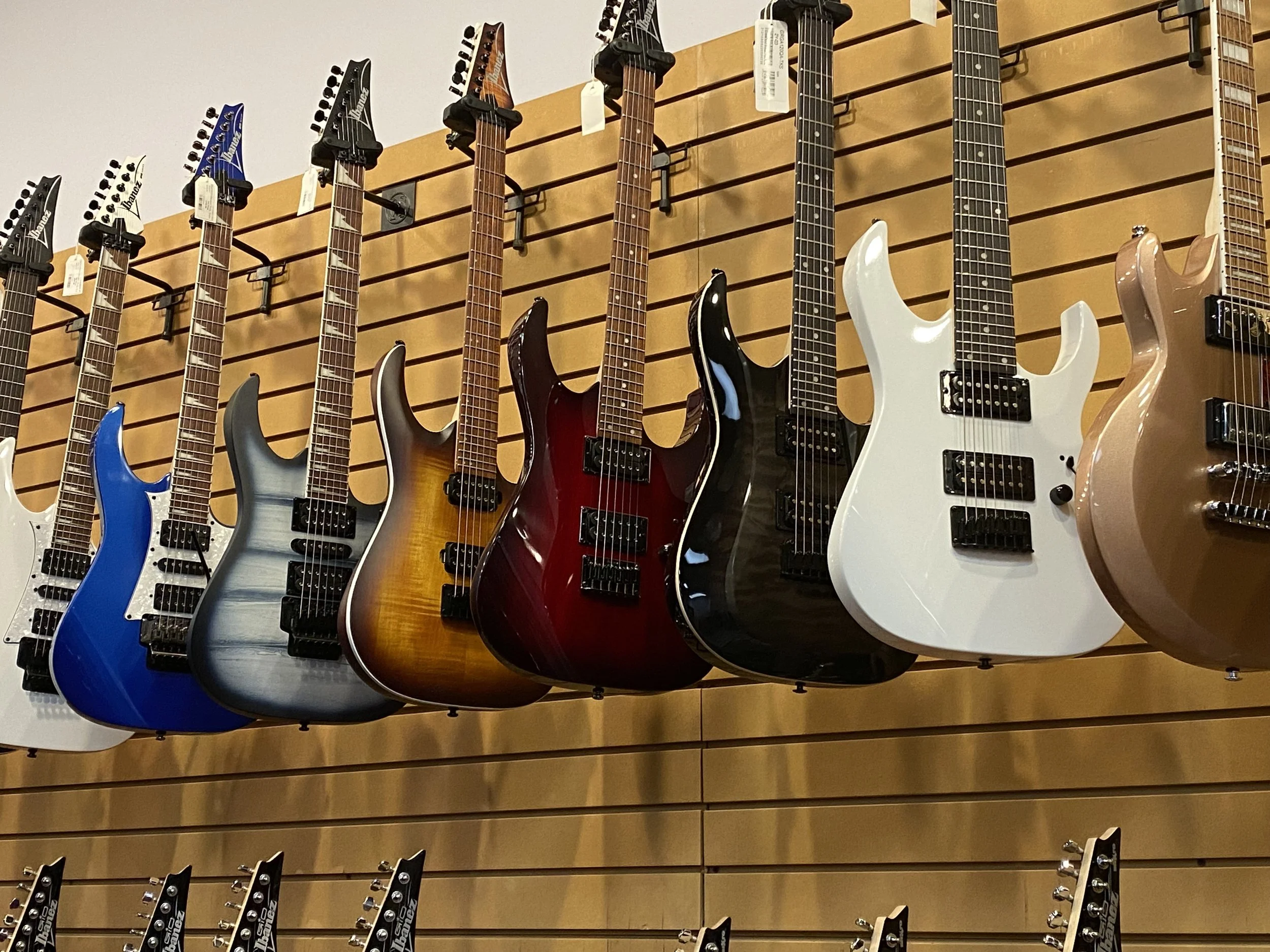 Guitars — Graner Music