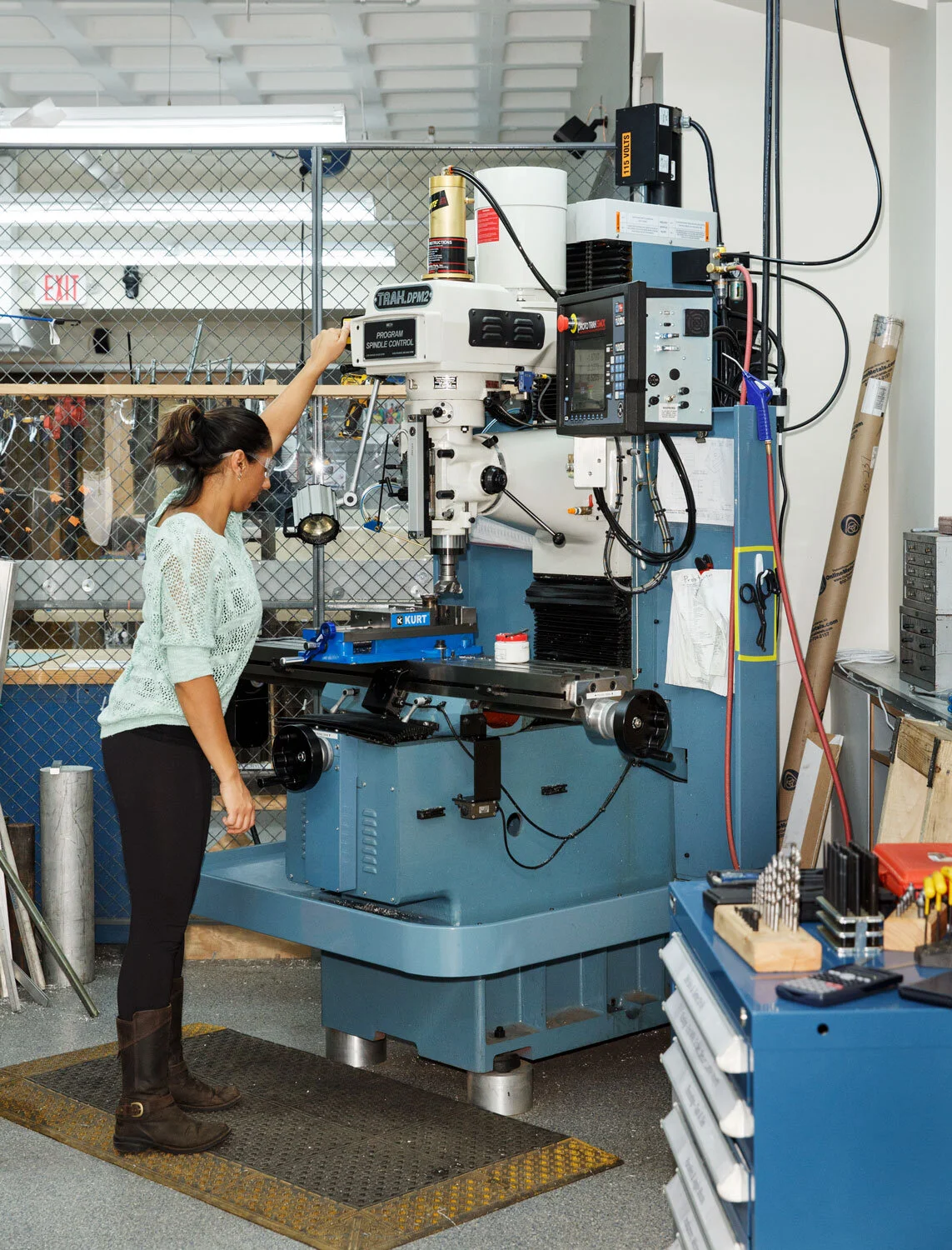 Cambridge editorial photographer | MIT MakerWorkshop student run ...