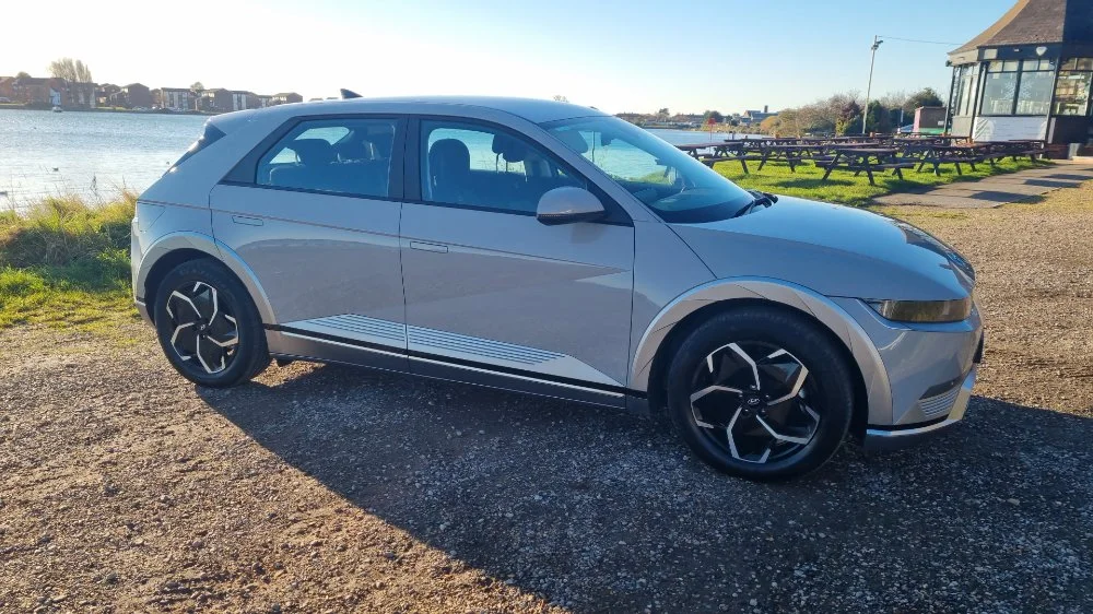 Electric Car Hire Prices | EV Rental Rates | Volt-Age UK