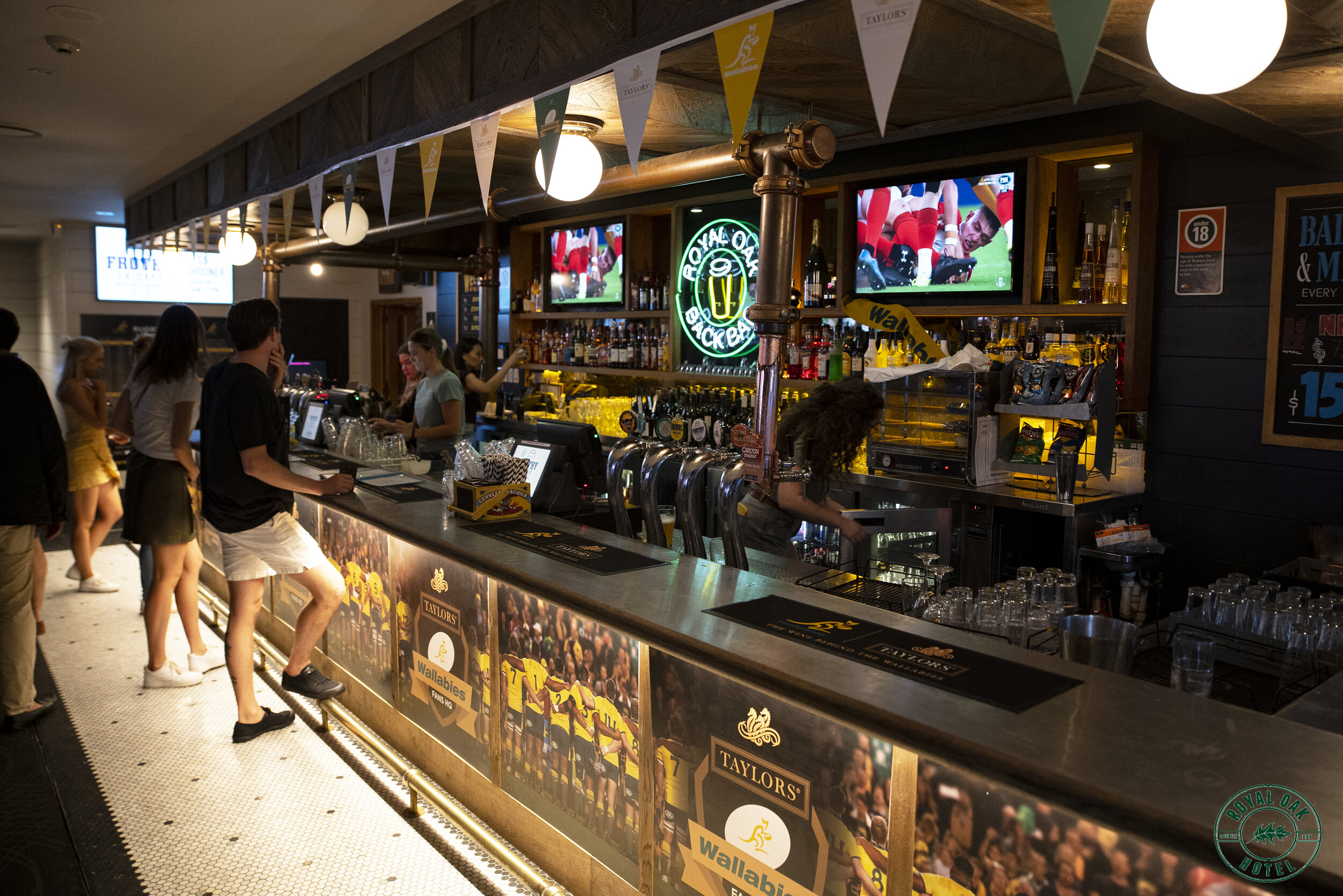 Double Bay's Home of Sport! — Royal Oak Hotel Double Bay