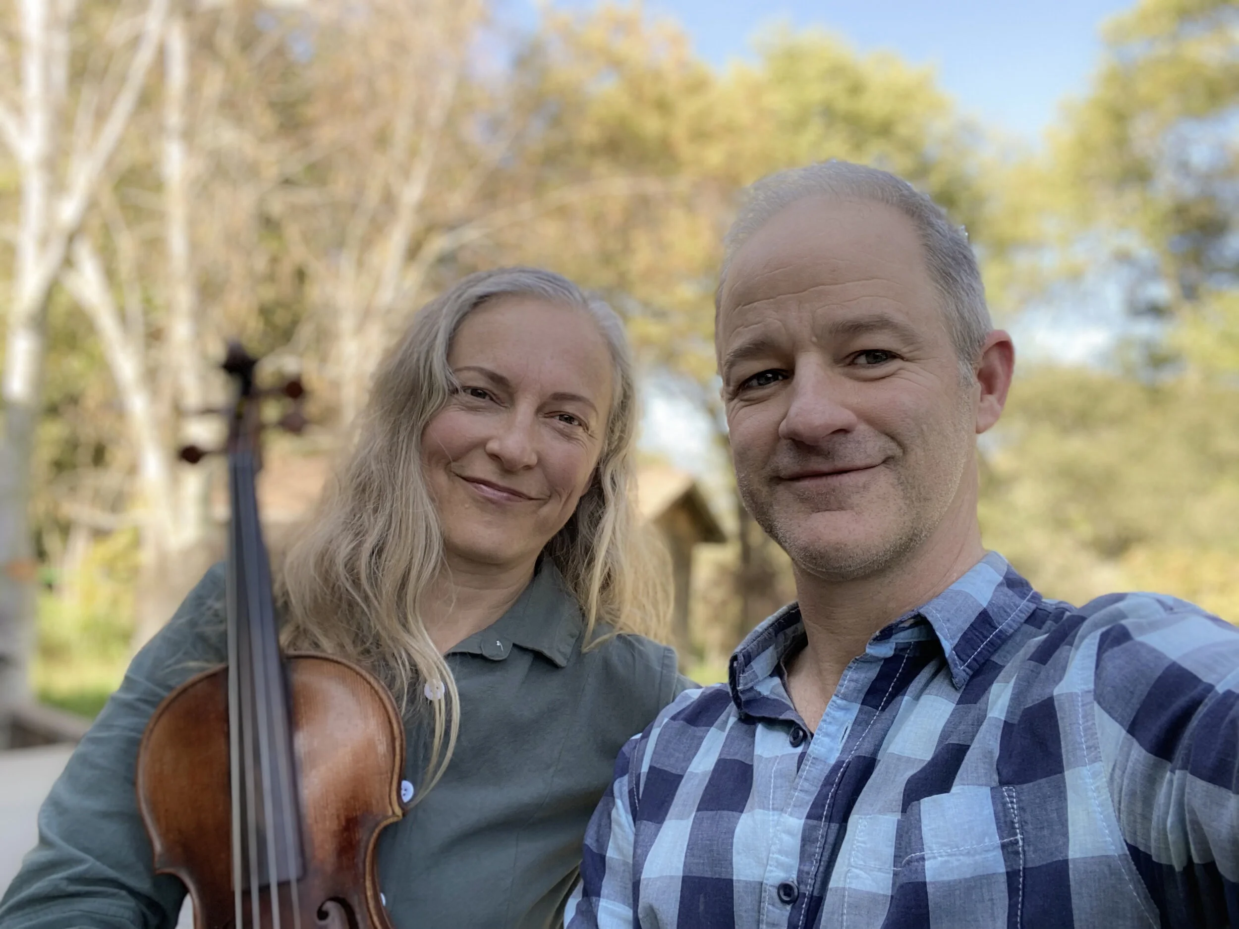 Photos — Suzuki Cady | Acoustic Folk Music