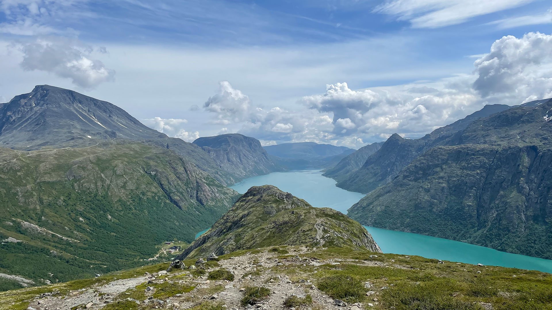 Memurubu Turisthytte | Overnatting ved foten av Besseggen