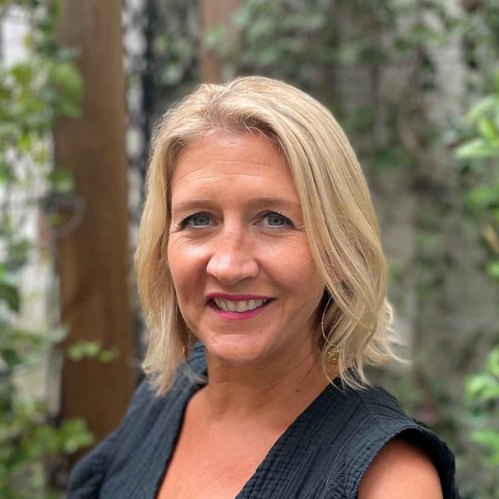 Meet the Bis Recruit Team - see who you could be working with! — Bis ...