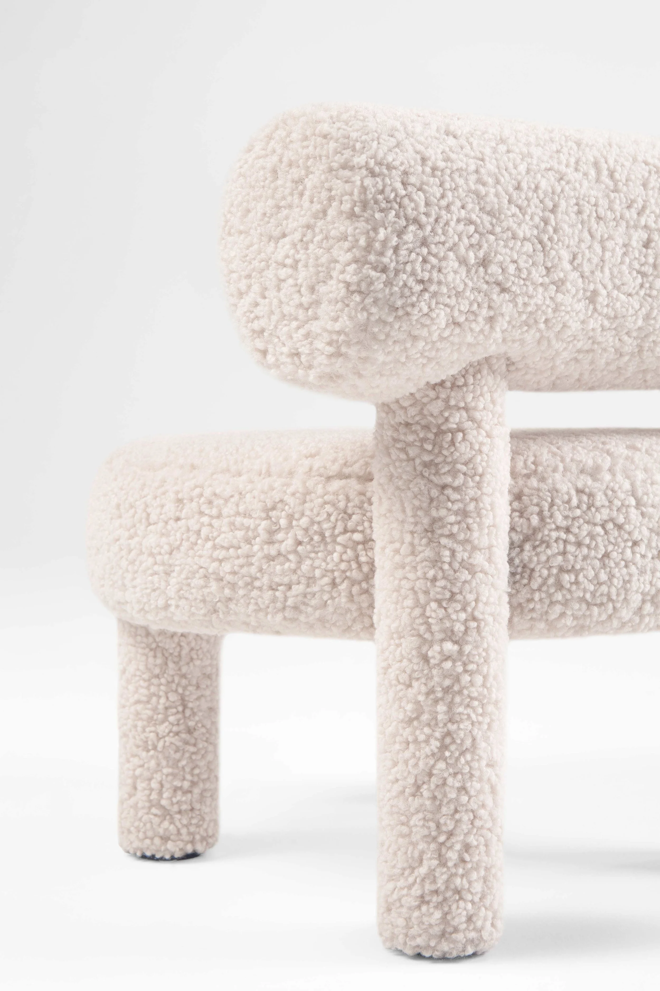 Baby Low Chair Gropius CS1 in Faux Fur — noom