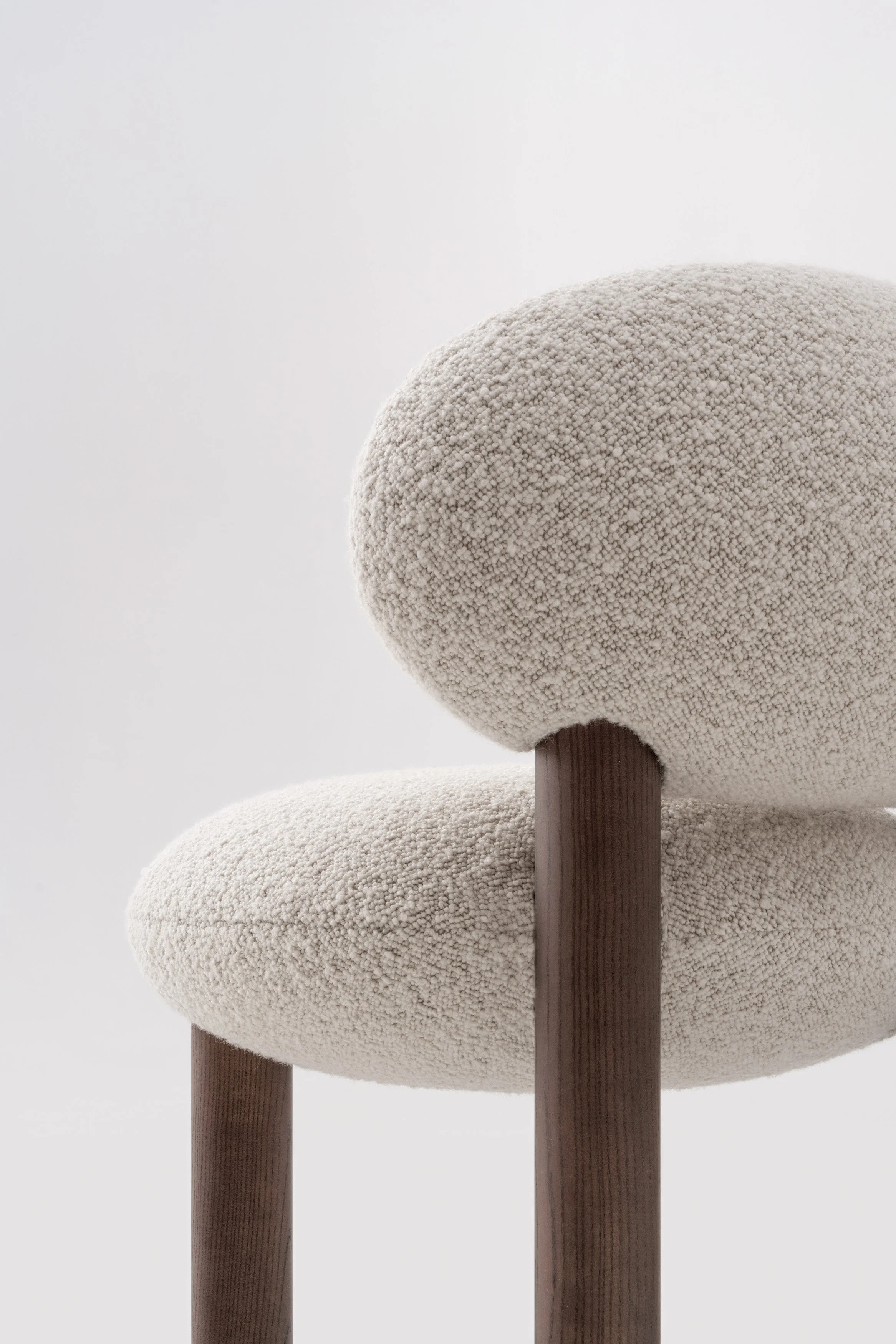 Modern Counter Chair Flock CS2 by Kateryna Sokolova for NOOM — noom