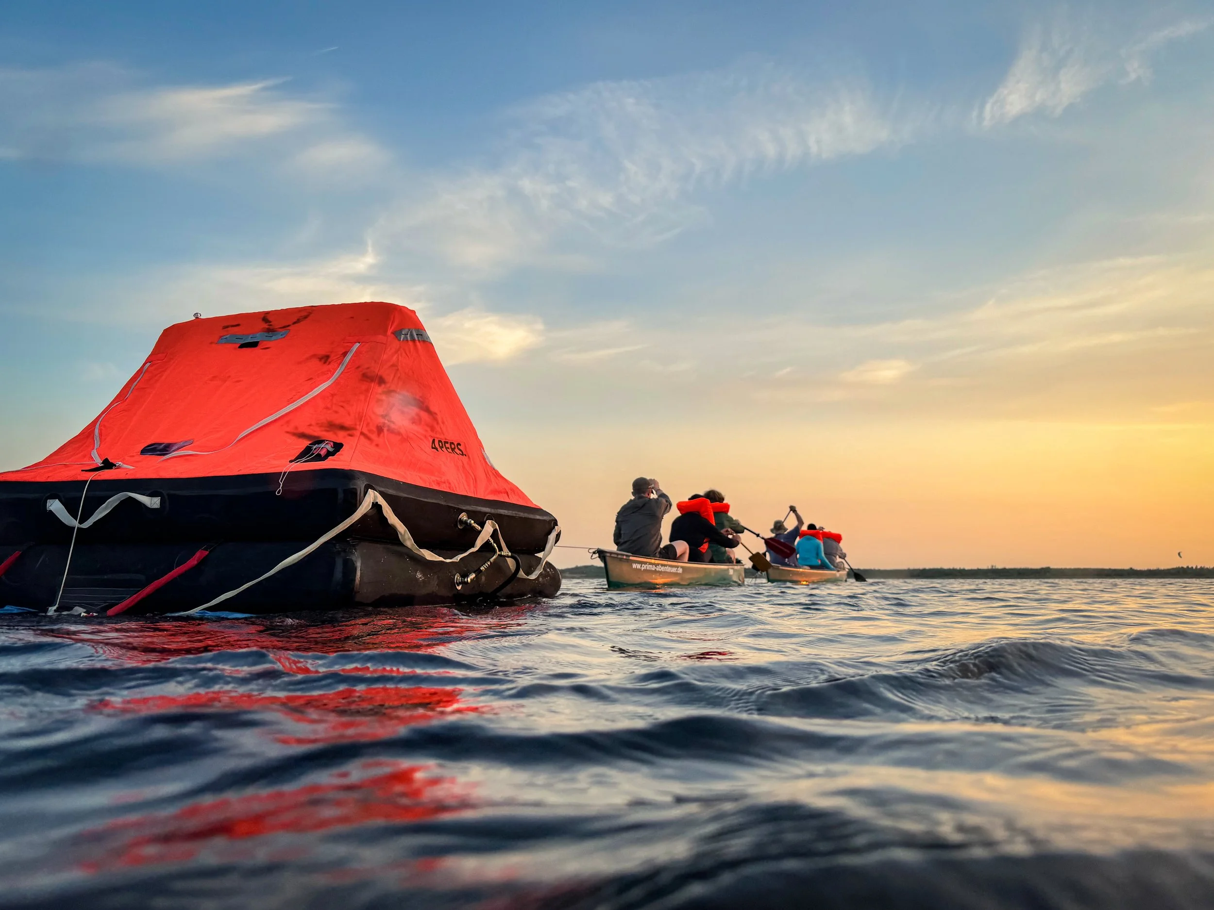 Sea Survival Training — EarthTrail: Survival und Outdoor Training in ...