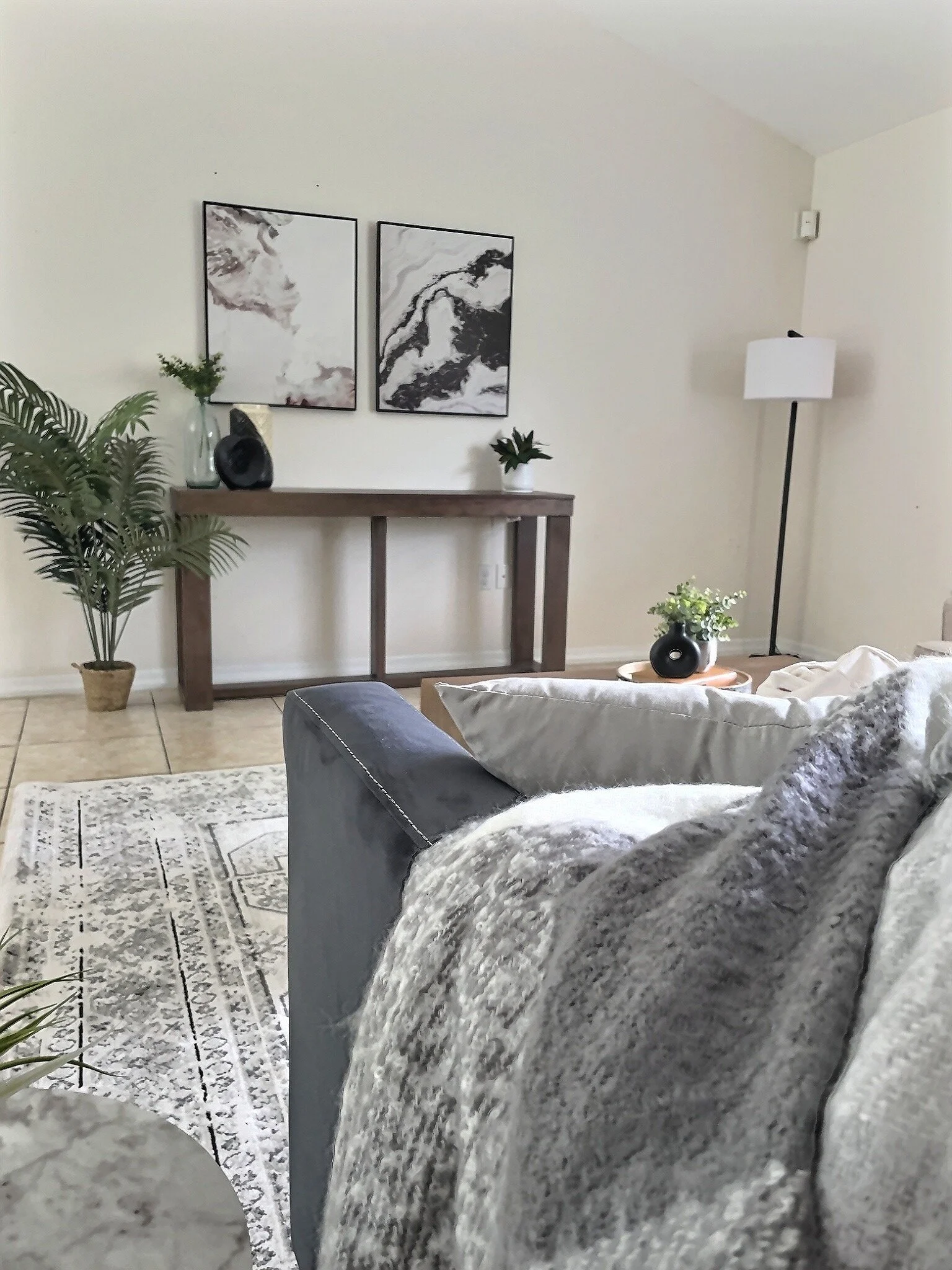 Vacant Home Staging | Central Florida | Furniture Rental