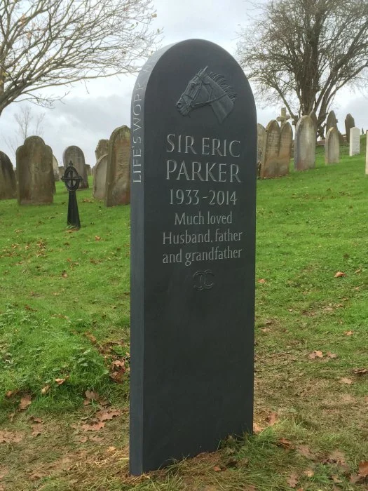 Stuart Buckle — The Lettering Arts Trust