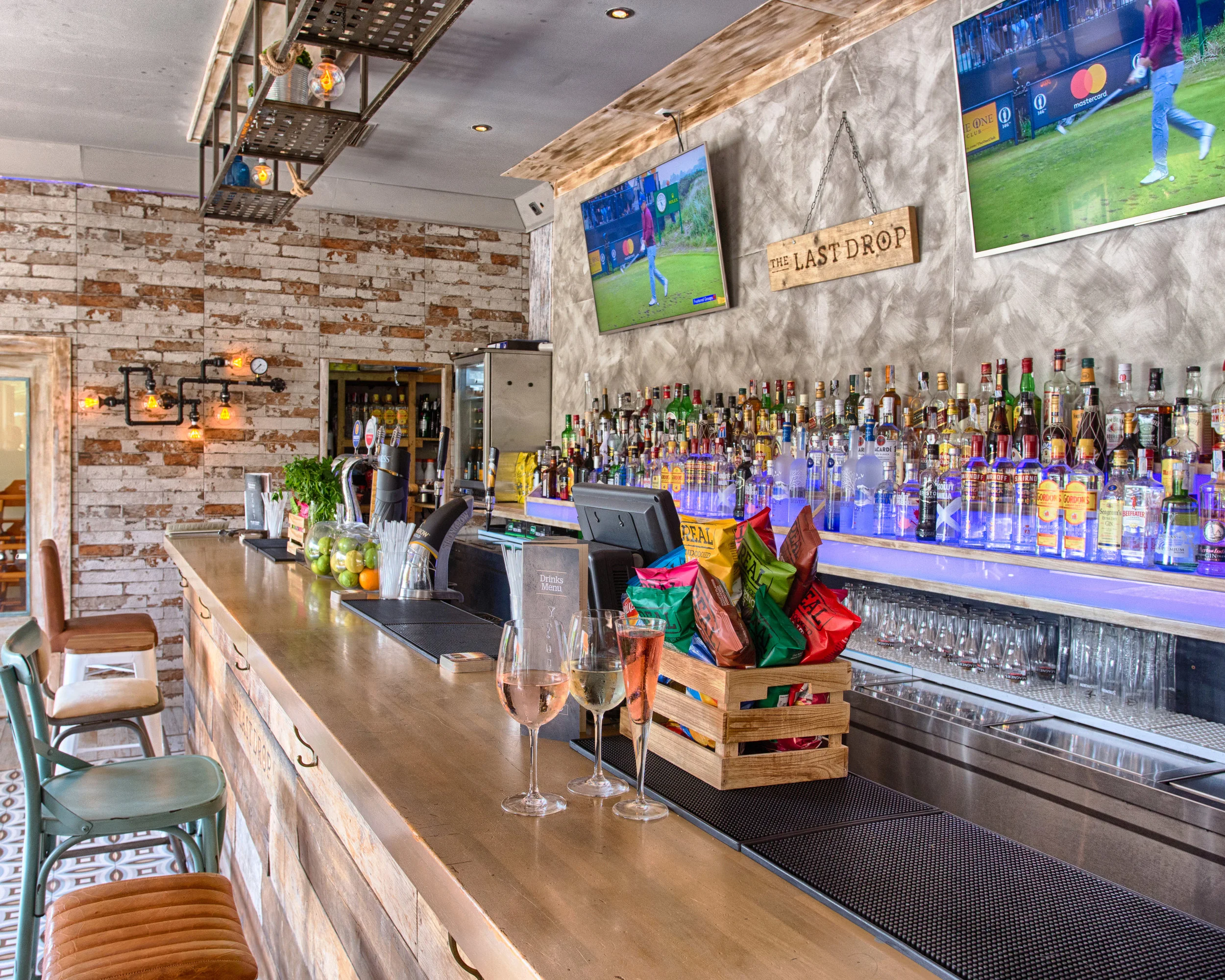 Gallery — The Last Drop Bar, La Manga Club