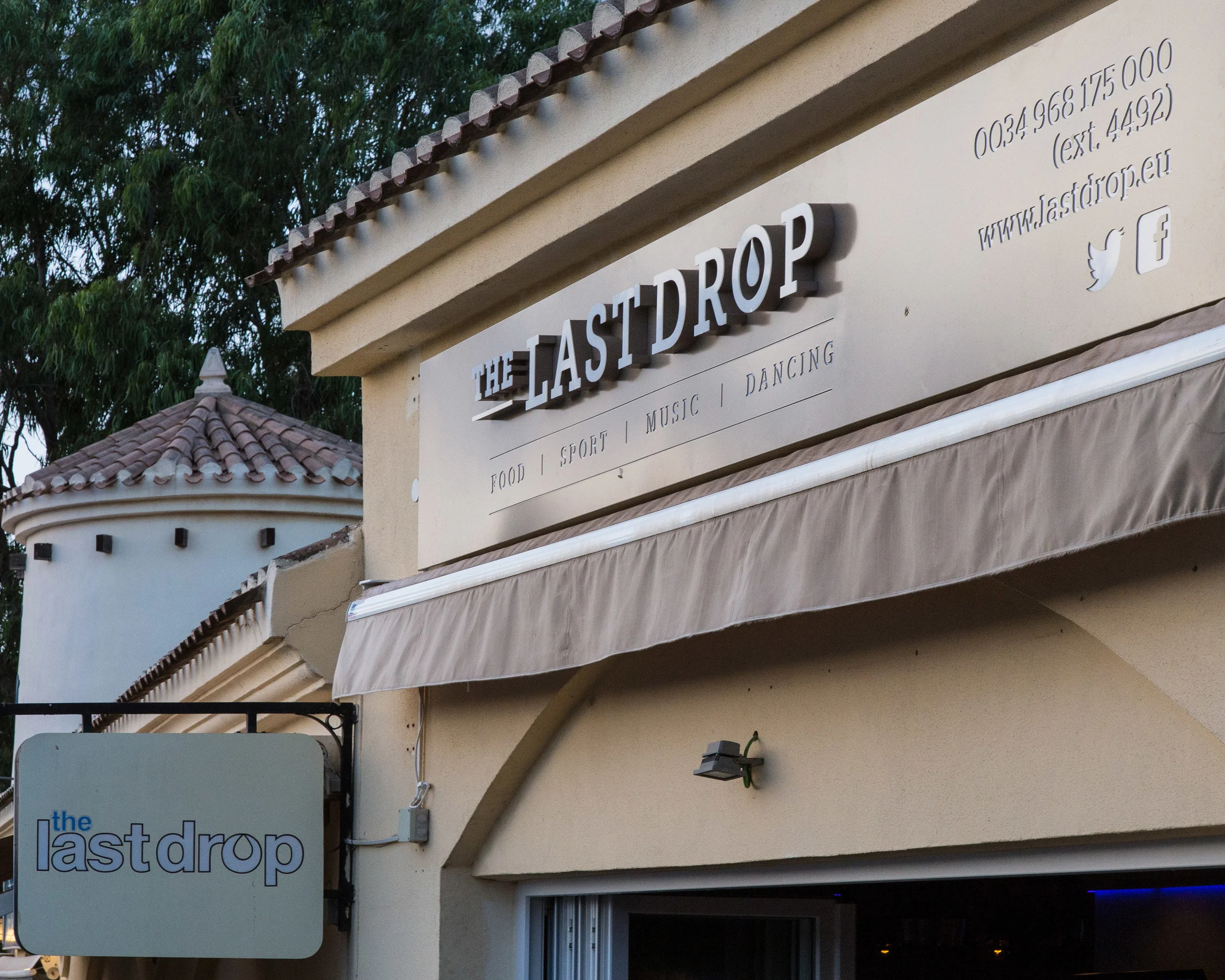 Gallery — The Last Drop Bar, La Manga Club