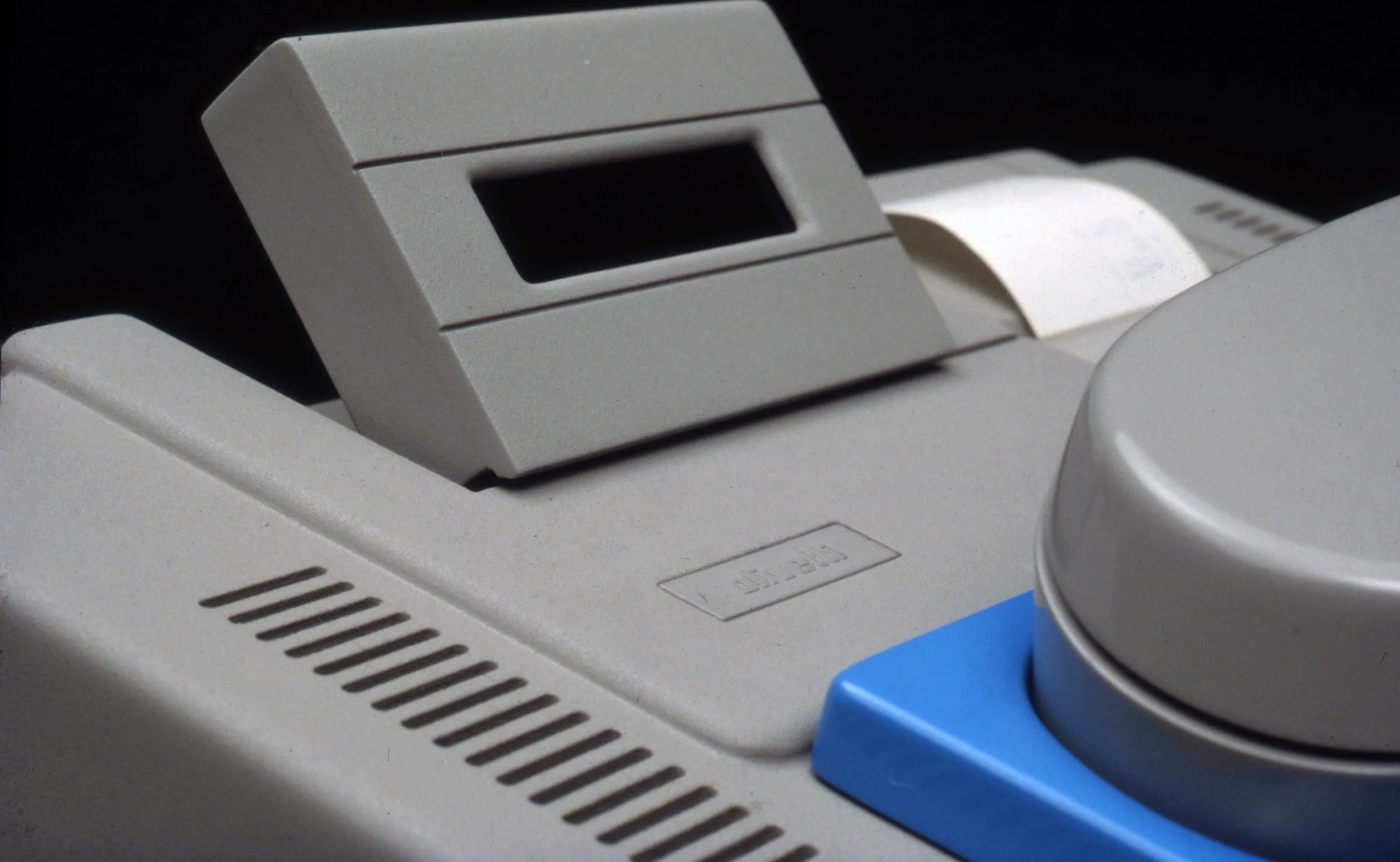 1990 1980 Sowden Phone Olivetti — George Sowden