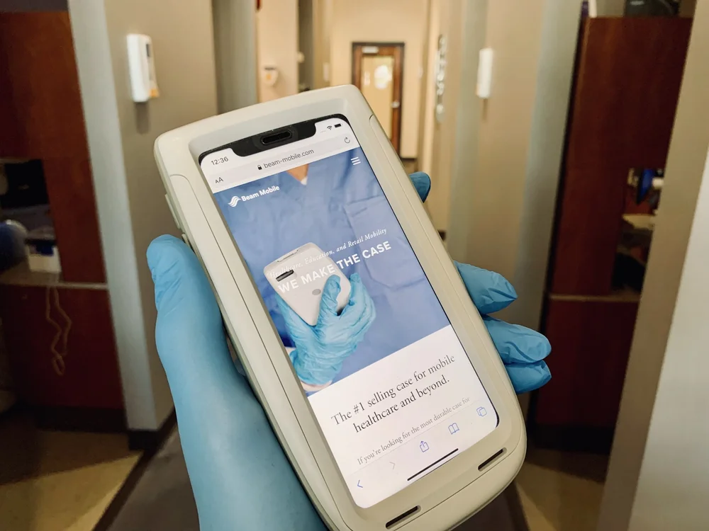 The #1 iPhone Case for Healthcare - iPhone SE — Beam Mobile