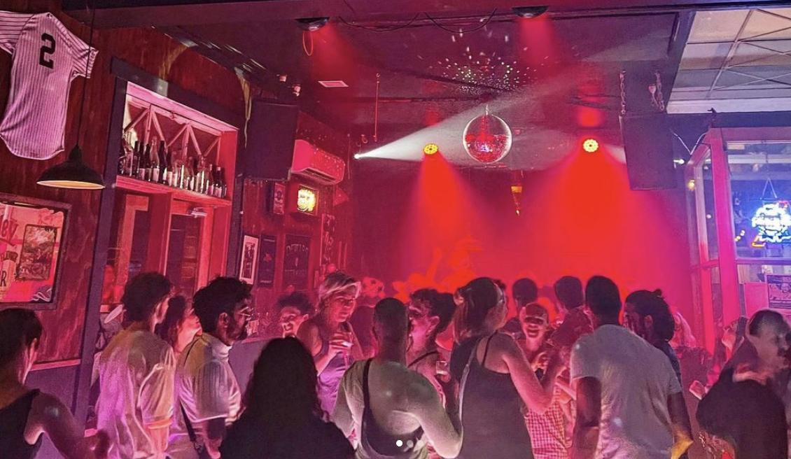 LULIE TAVERN & FULL MOON FEVER ROOFTOP