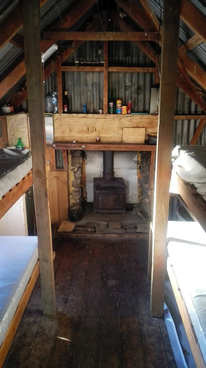 Living in New Zealand: An Overnight Tramp to Spurs Hut Near Fairlie in ...