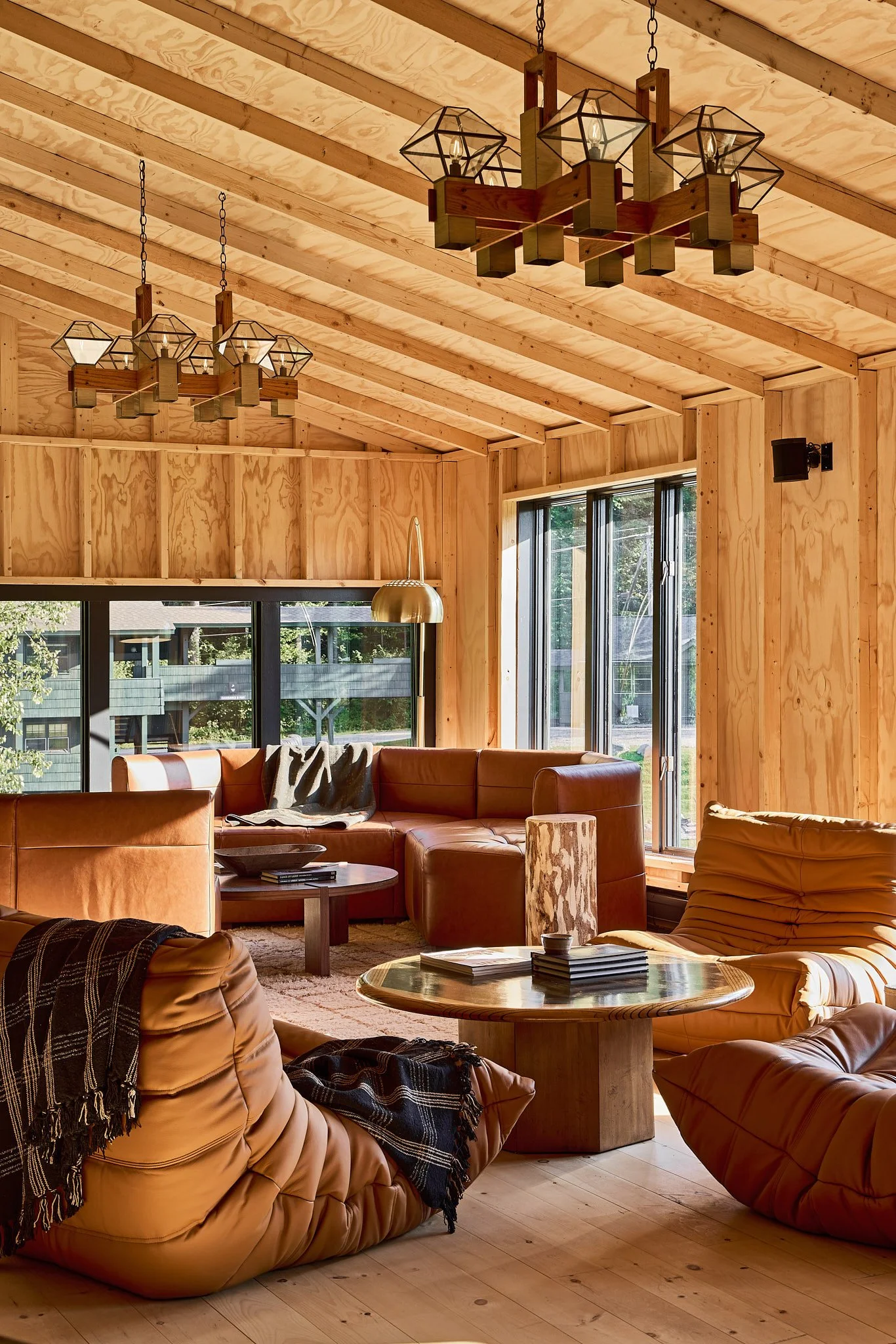 Bluebird Cady Hill Lodge — Elder & Ash
