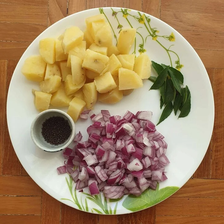 Chettinad aloo fry (spicy potatoes) — Dittles Cooks