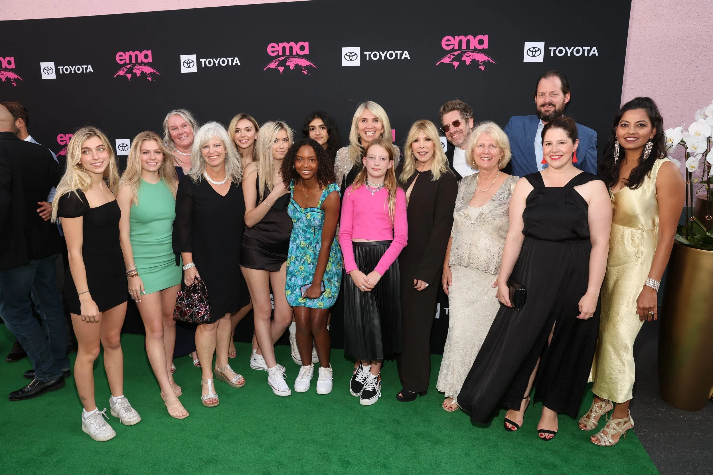 About Us — Environmental Media Association