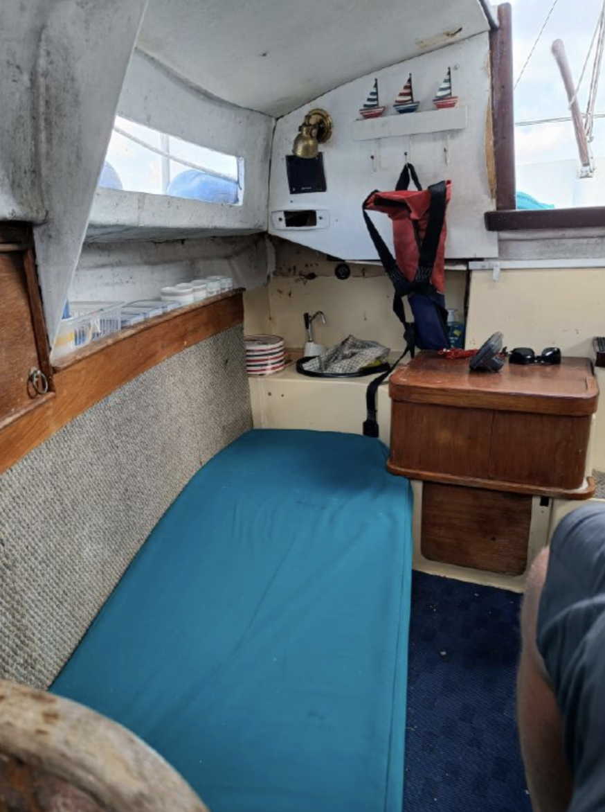 Newbridge Navigator For Sale — Gweek Classic Boatyard