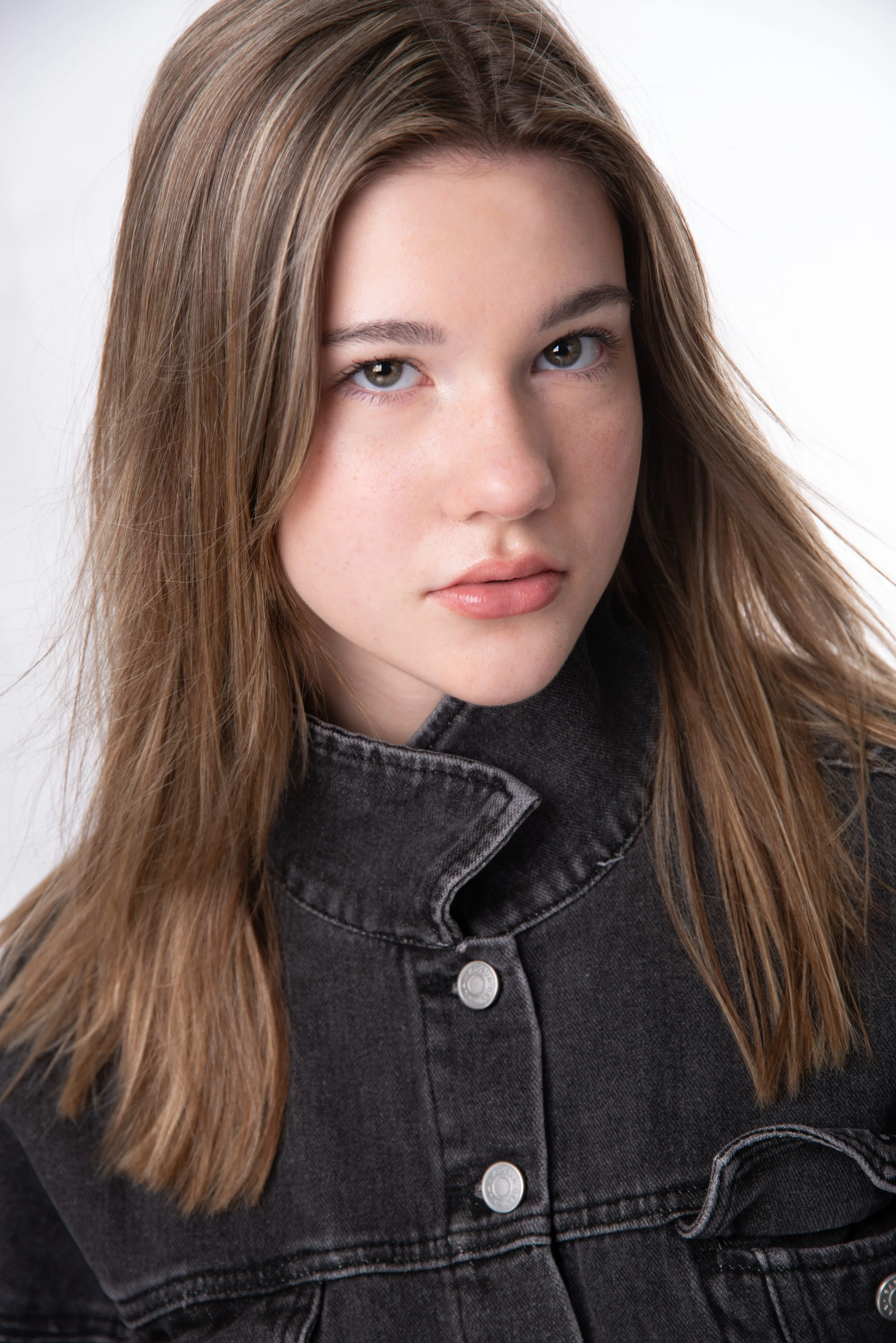 LAUREN- FASHION — PAMA MODELS