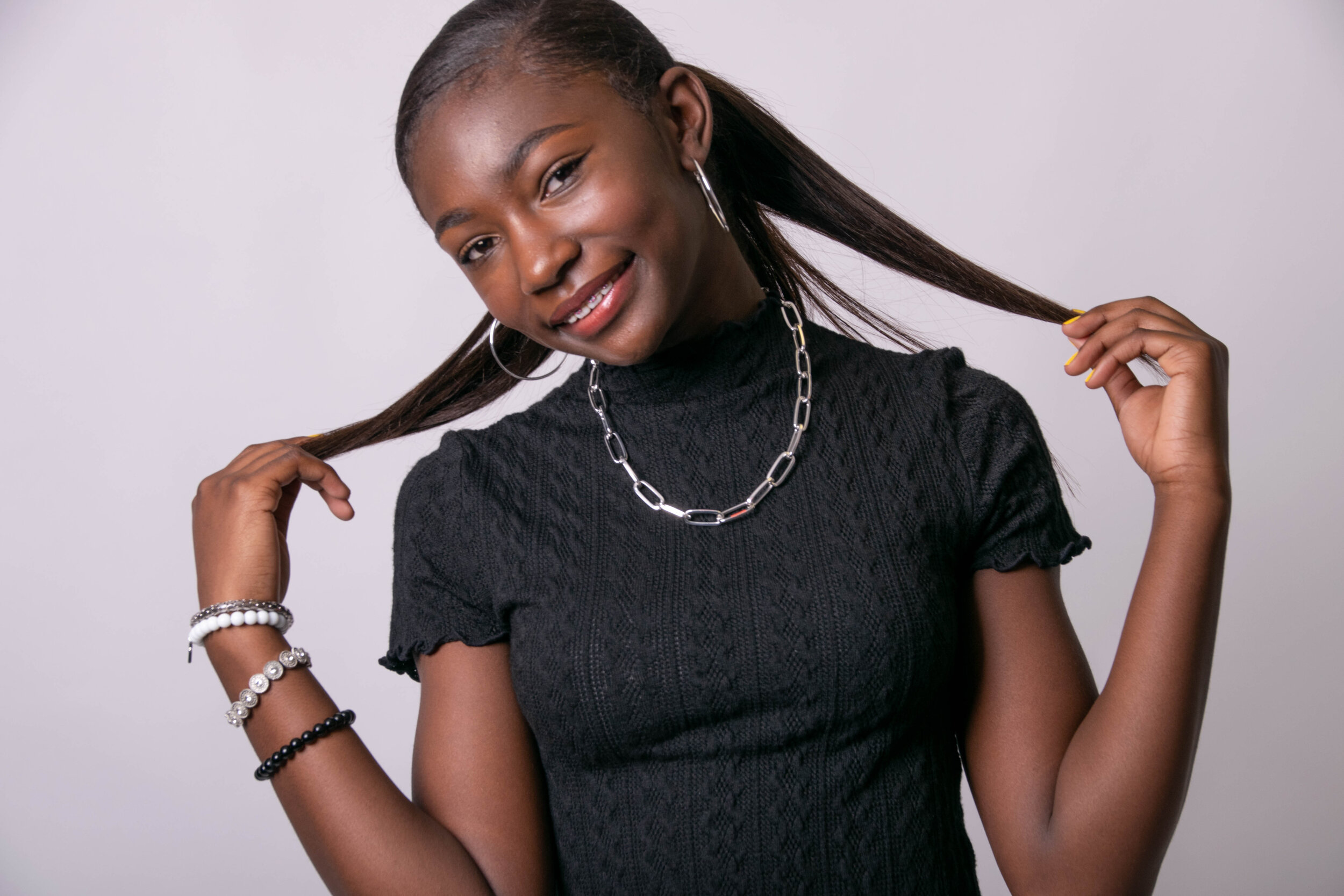 DION-FASHION — PAMA MODELS