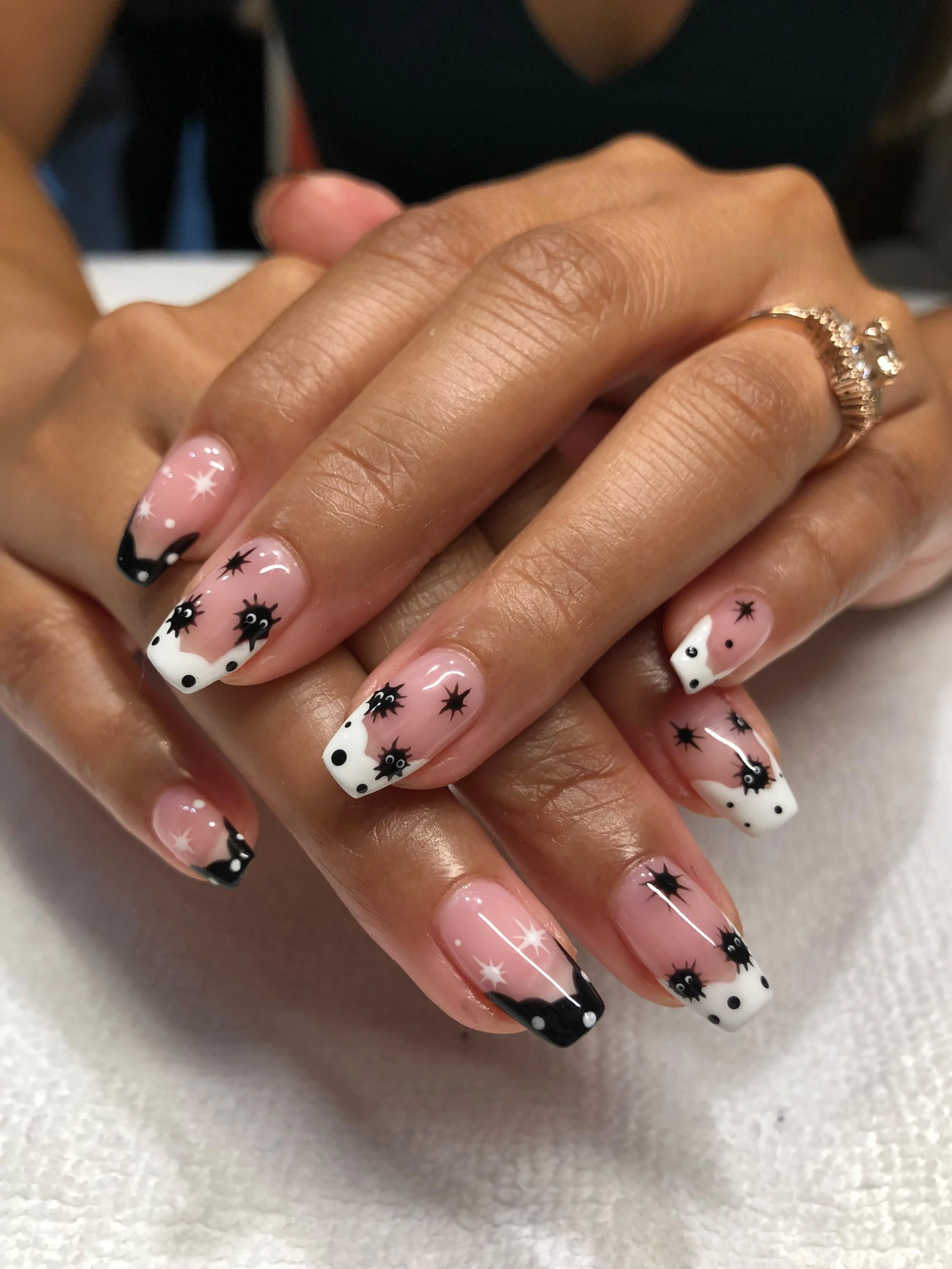 Lollipop Nail Studio