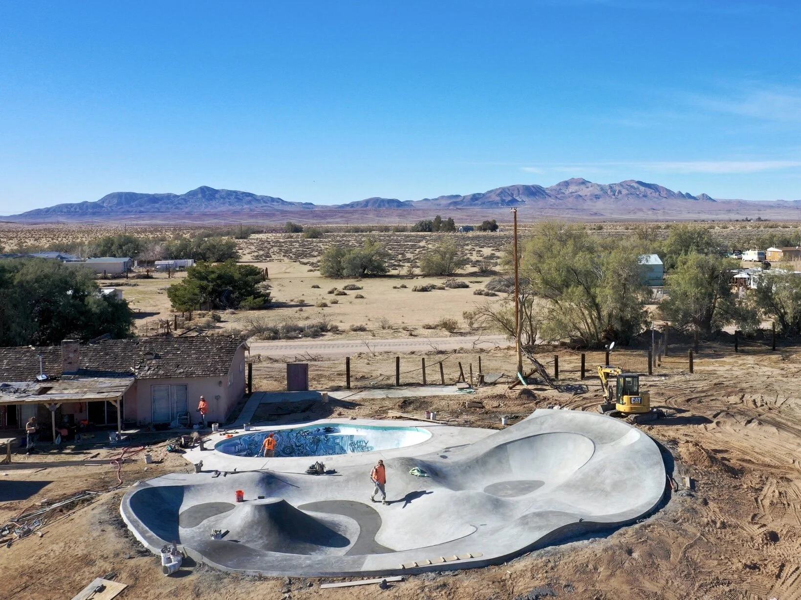 Evergreen Skateparks — Desert Skate Inn, California