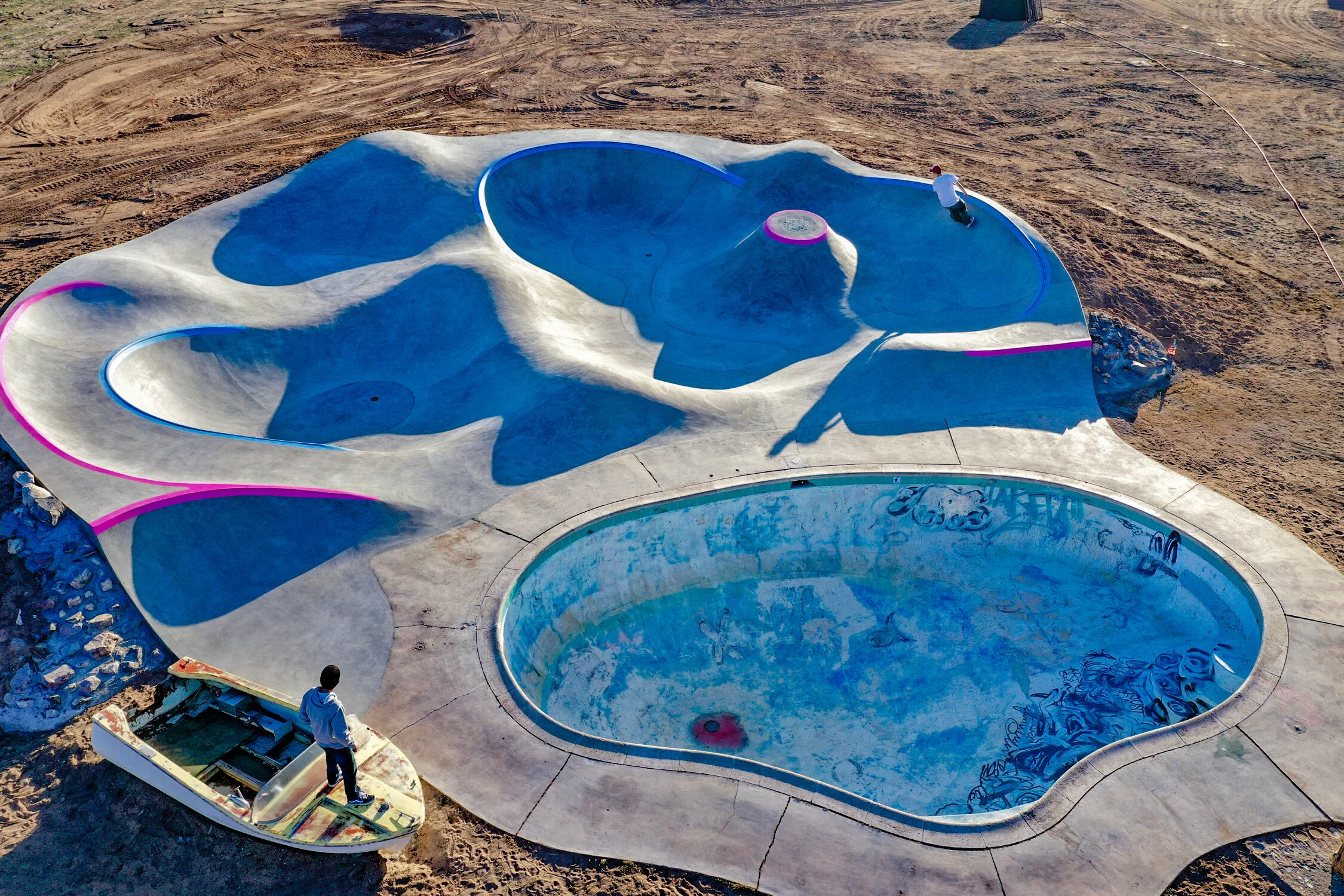 Evergreen Skateparks — Desert Skate Inn, California