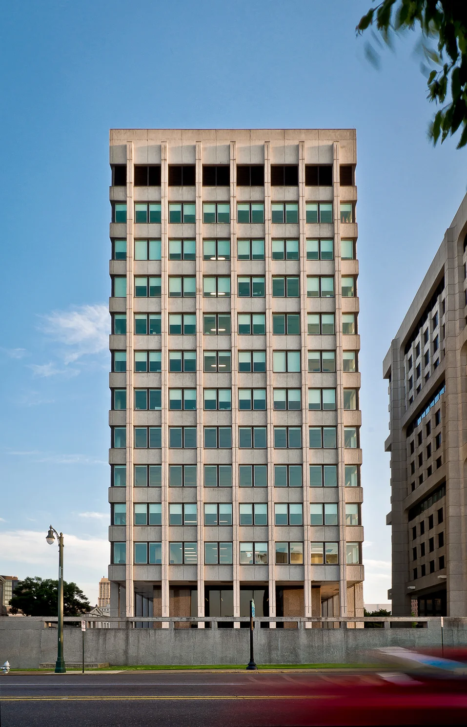 Vasco A. Smith, Jr. Administrative Building — archimania