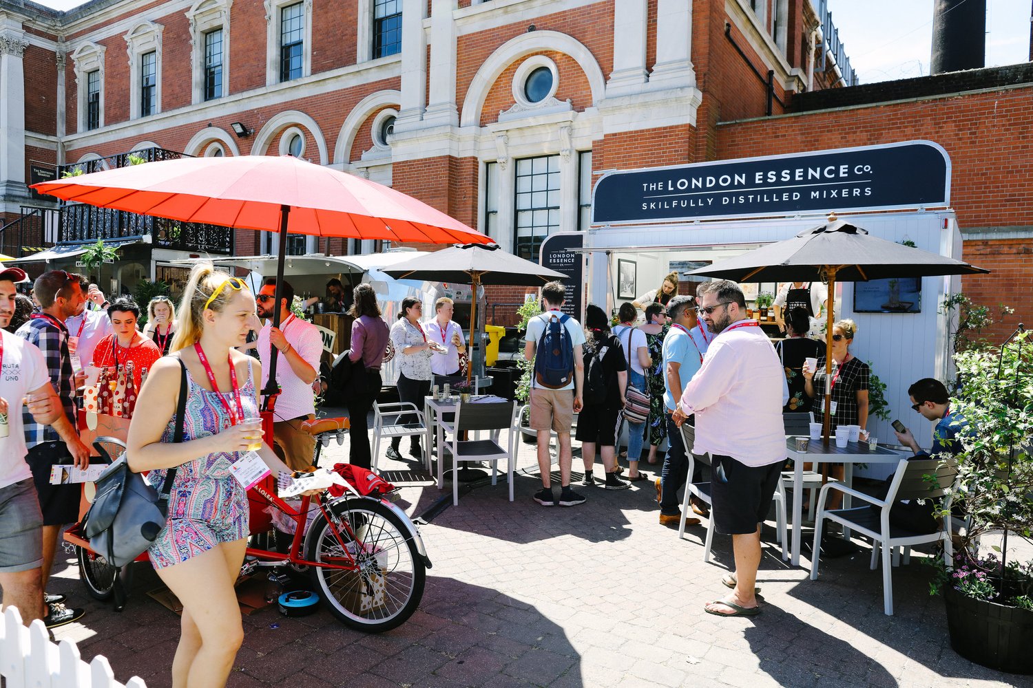 Quirky Group Serve London Essence Company Drinks to Industry Experts at ...