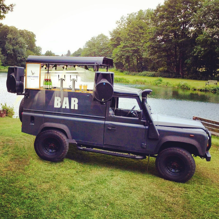 Mobile Bar Hire | Quirky Group