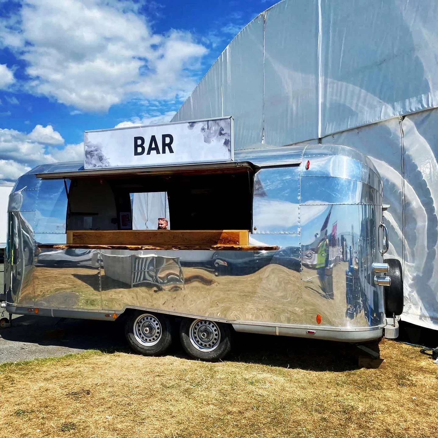 Airstream Bar Hire | Quirky Group