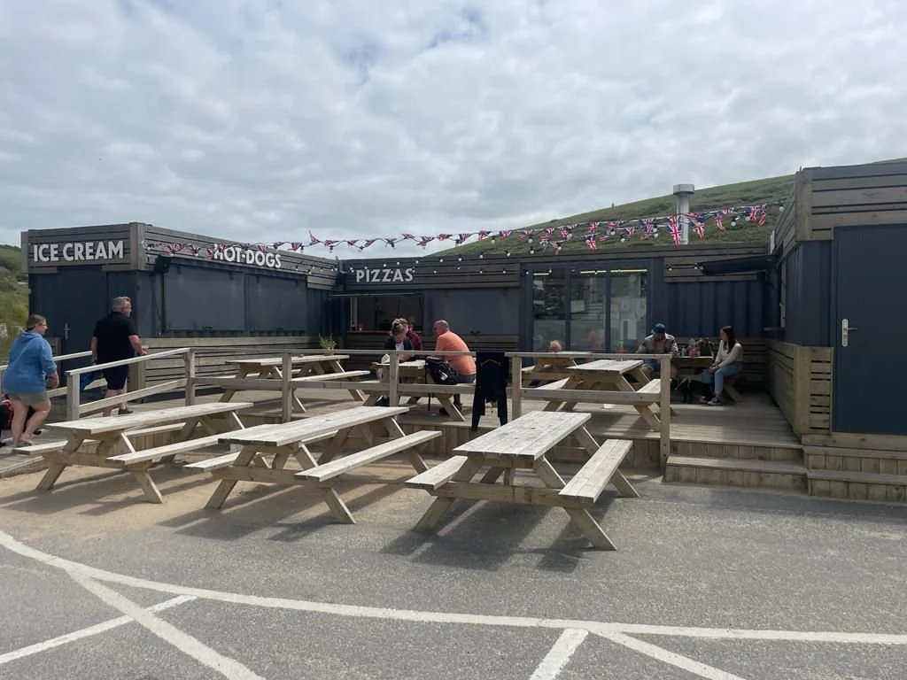 Container Bar Hire | Quirky Group