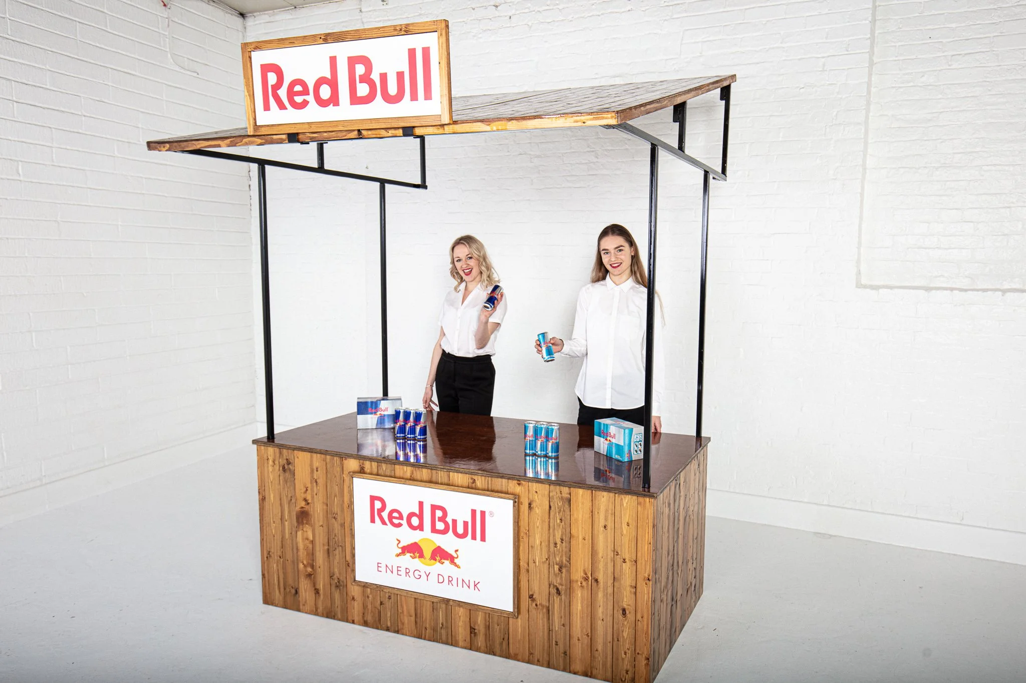 Market Stall With Wooden Roof Hire | Quirky Group