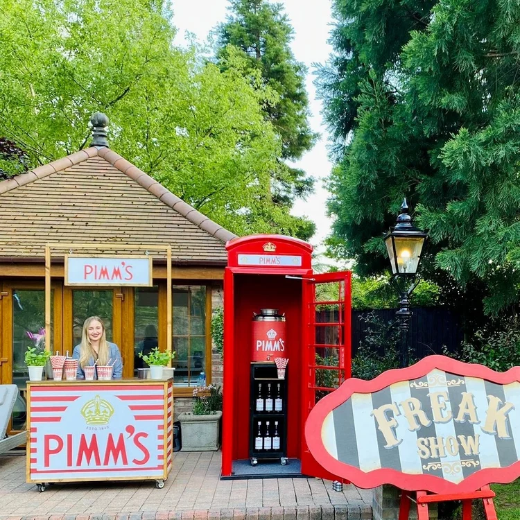 Mobile Bar Hire & Product Sampling Units | Quirky Group