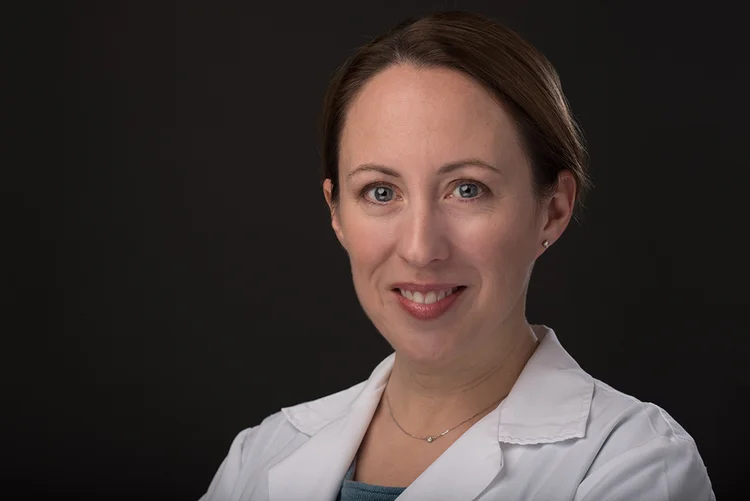 Why A Professional Headshot Is Important in 2018 — Fotoplicity