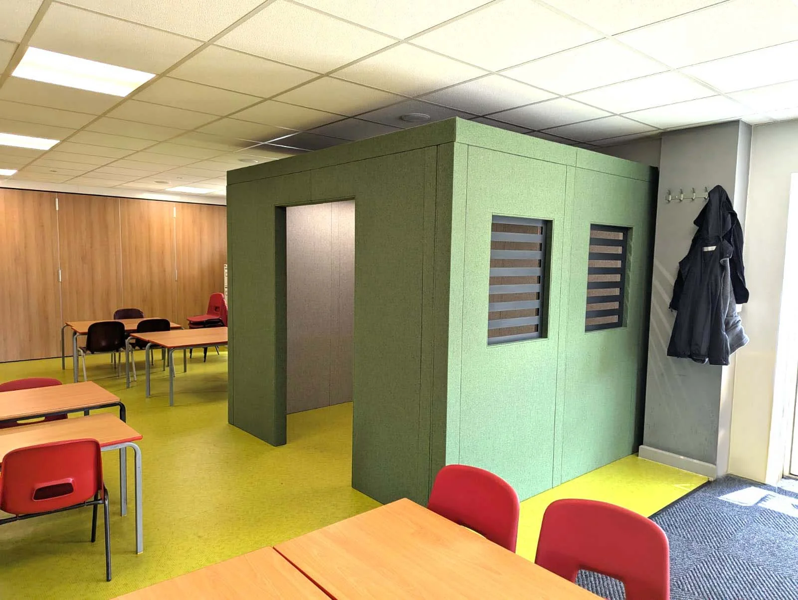 AgileSafeSpace | Acoustic Pods & Booths for Schools — AgileAcoustics