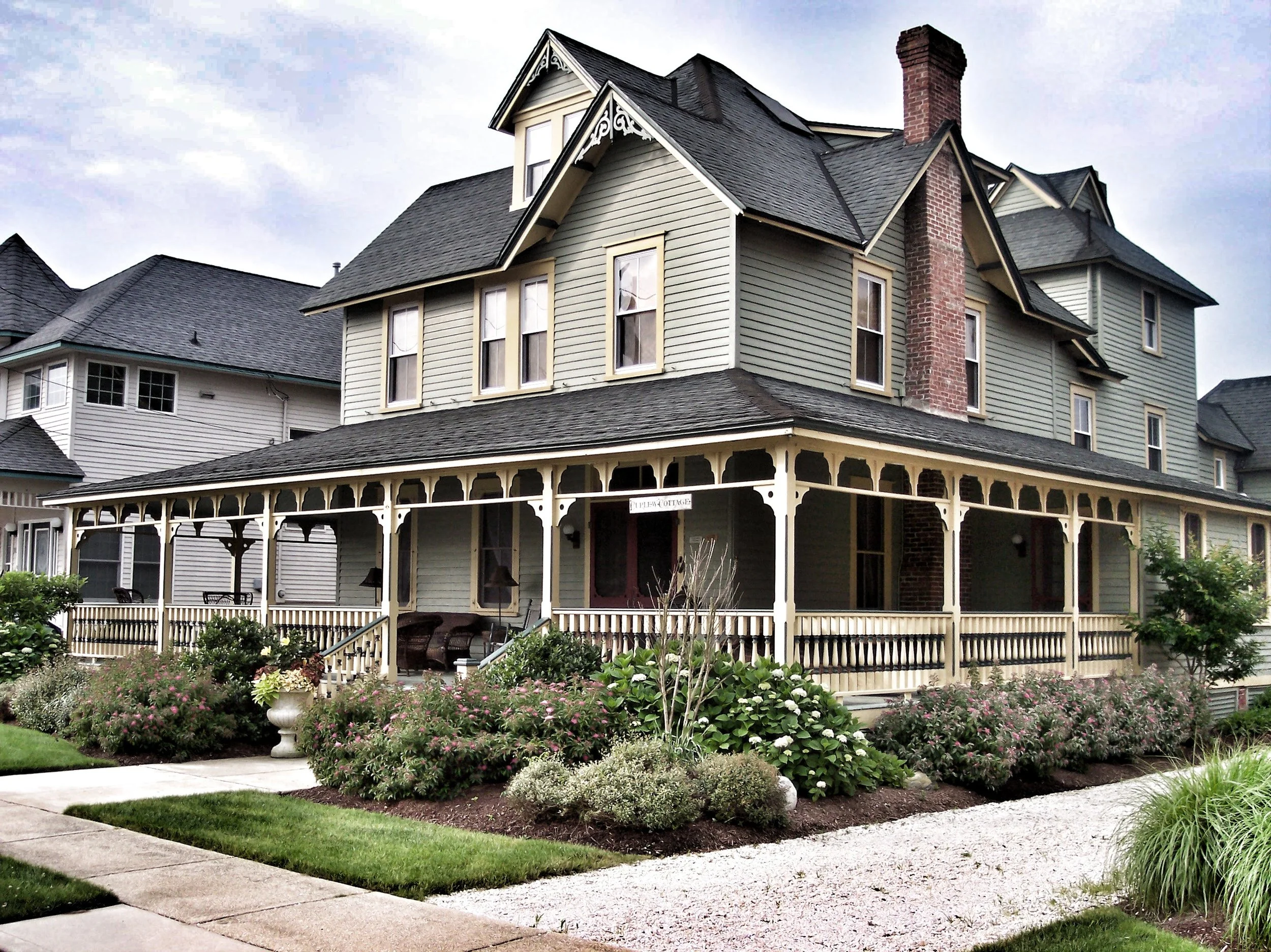 LIFESTYLE — Don Huggins Designs