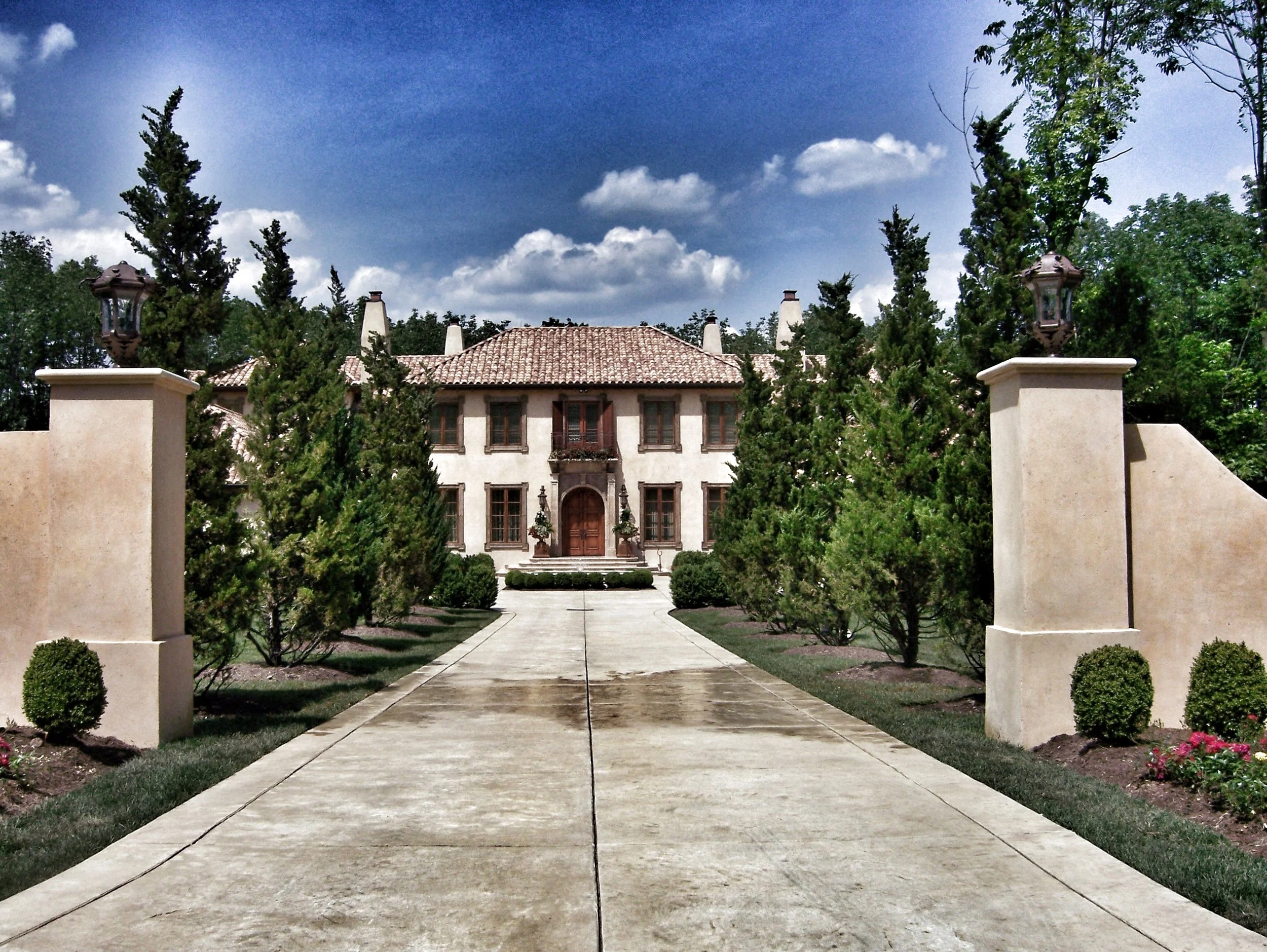 LIFESTYLE — Don Huggins Designs