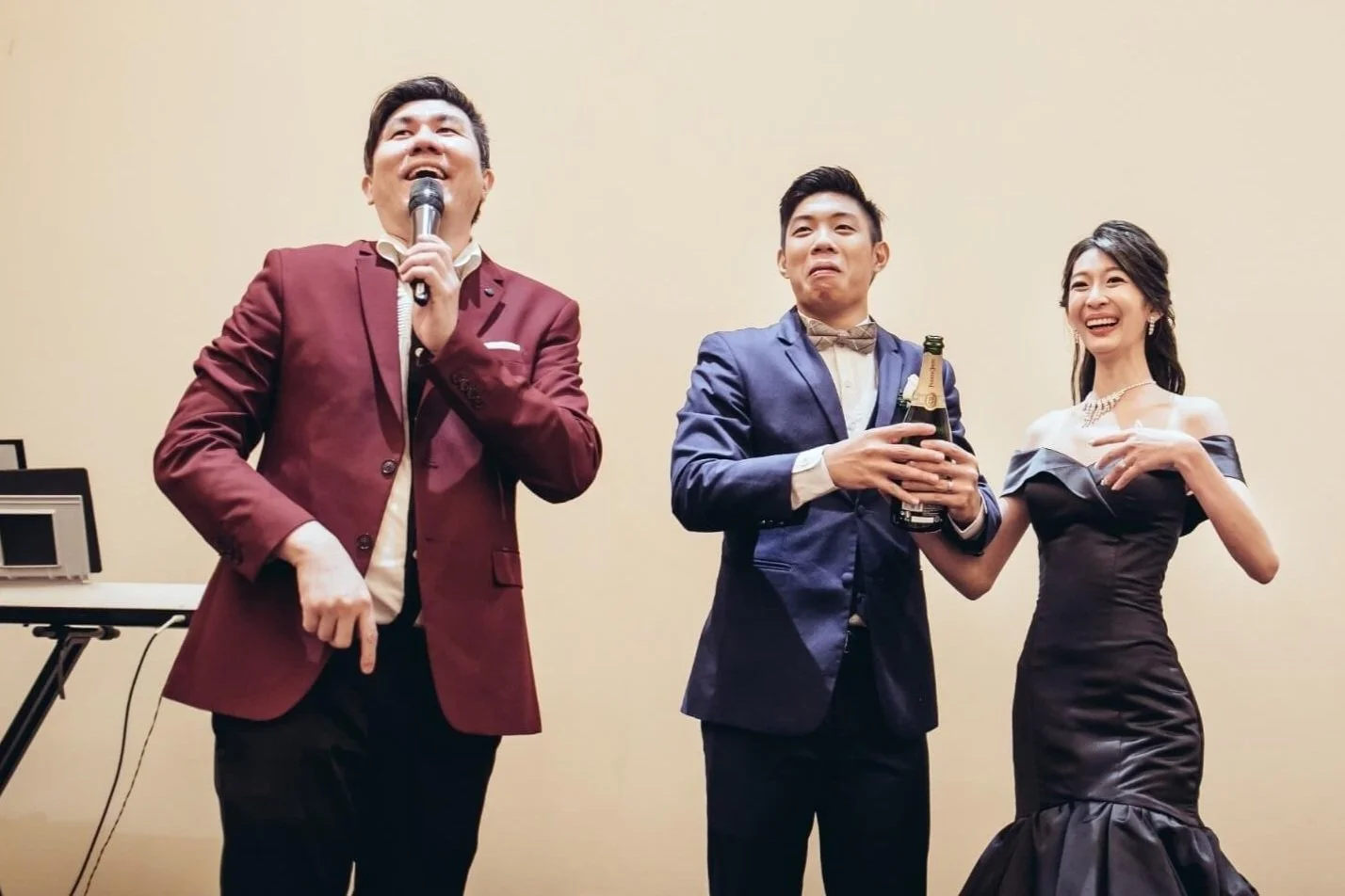 LINUS LEE The Wedding Master (8 Features & Benefits) : Wedding Emcee ...