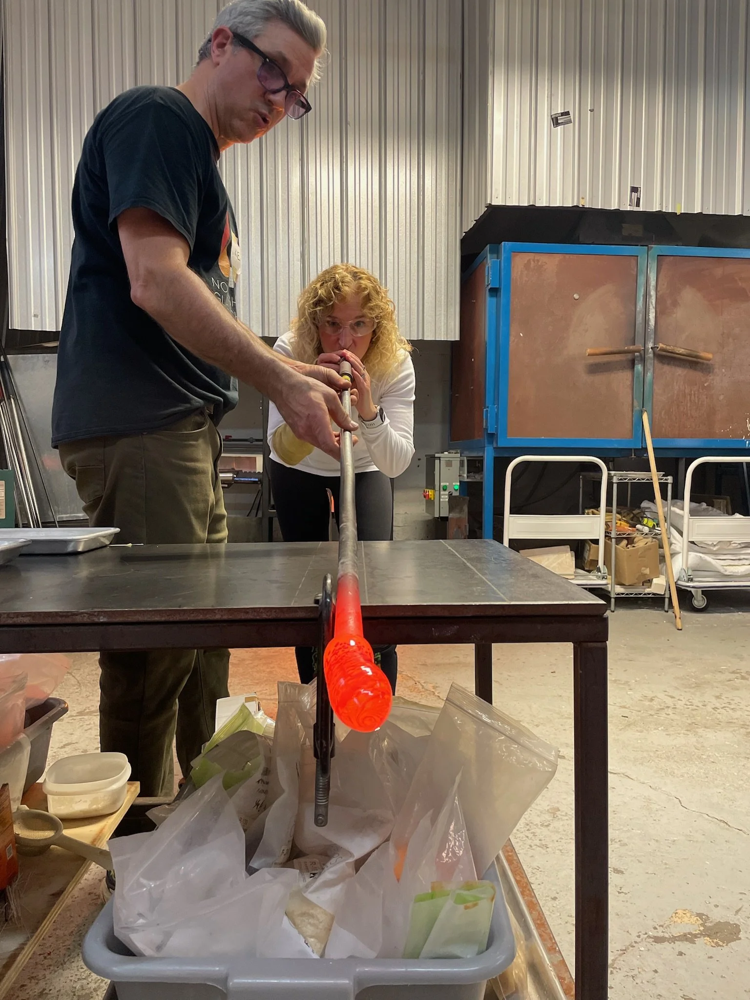 Glassblowing classes and workshops Salem, MA — North Shore Glass School