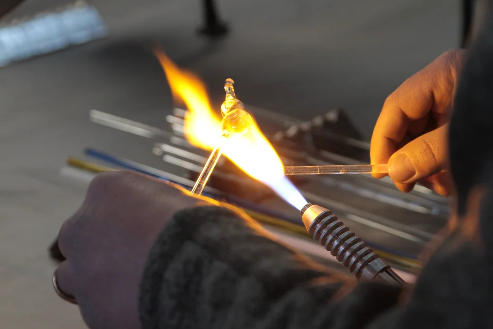 Home [www.northshoreglassschool.com]