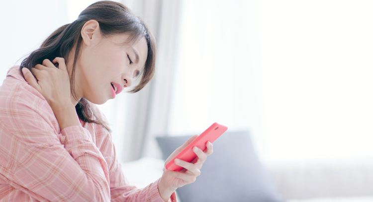 Treating Text Neck Syndrome with The Blair Chiropractic Technique ...